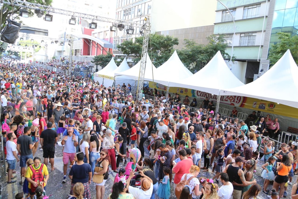 FOTOS: Veja imagens do carnaval de 2019 em Curitiba | Paraná | G1