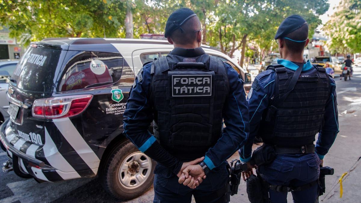 Homem atrai a própria namorada para ser assassinada em local ermo no ...