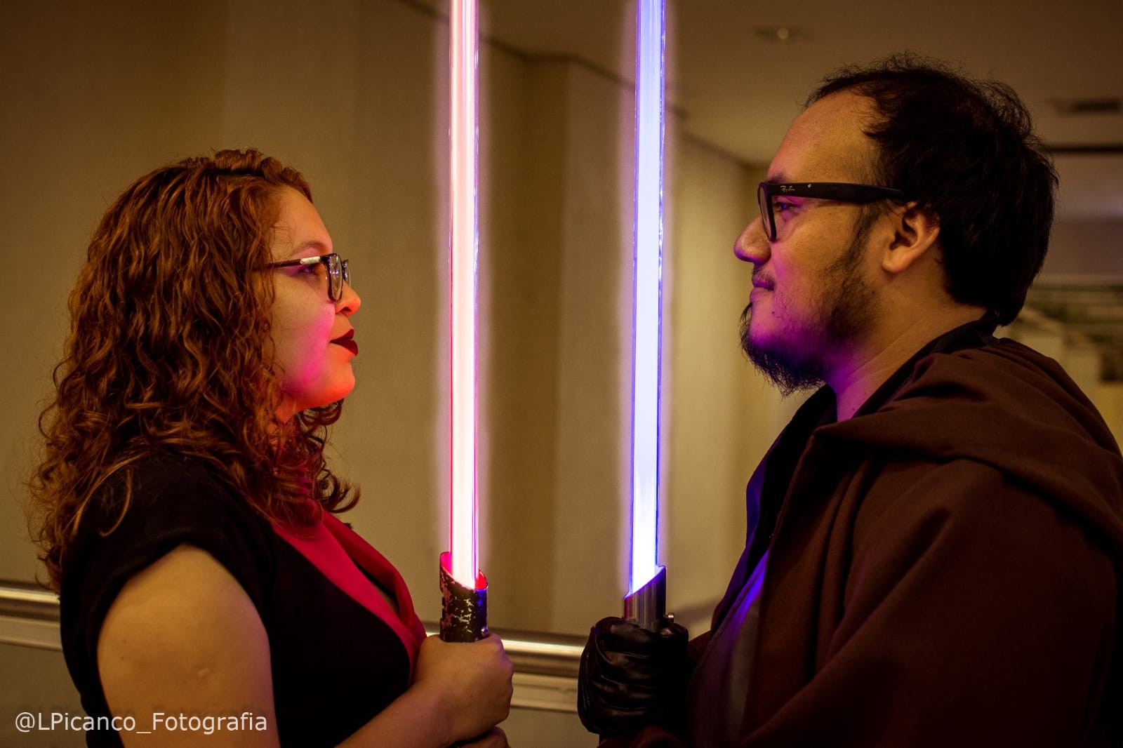 Que a força esteja com você! Amor pela saga Star Wars uniu casal ...