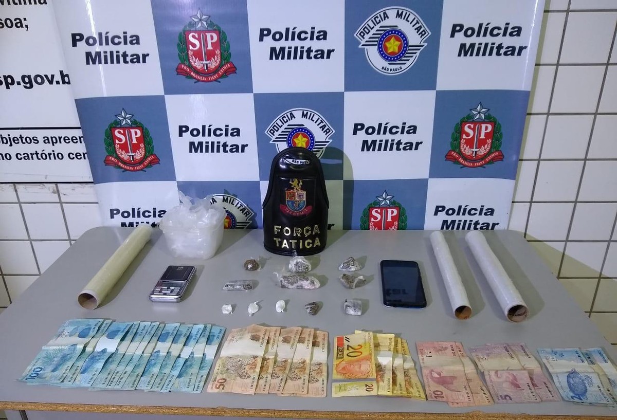 Homem é Preso Por Tráfico De Drogas Após Denúncia à Pm Em Tatuí
