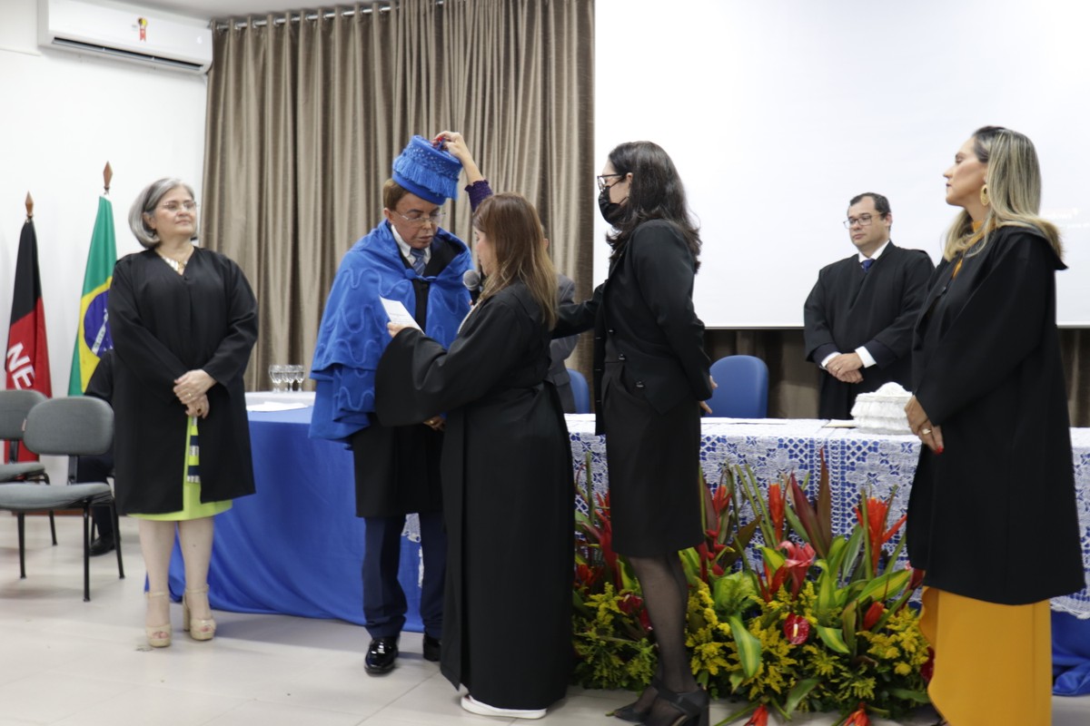 Escritor Políbio Alves recebe título de Doutor Honoris Causa pela UFPB ...