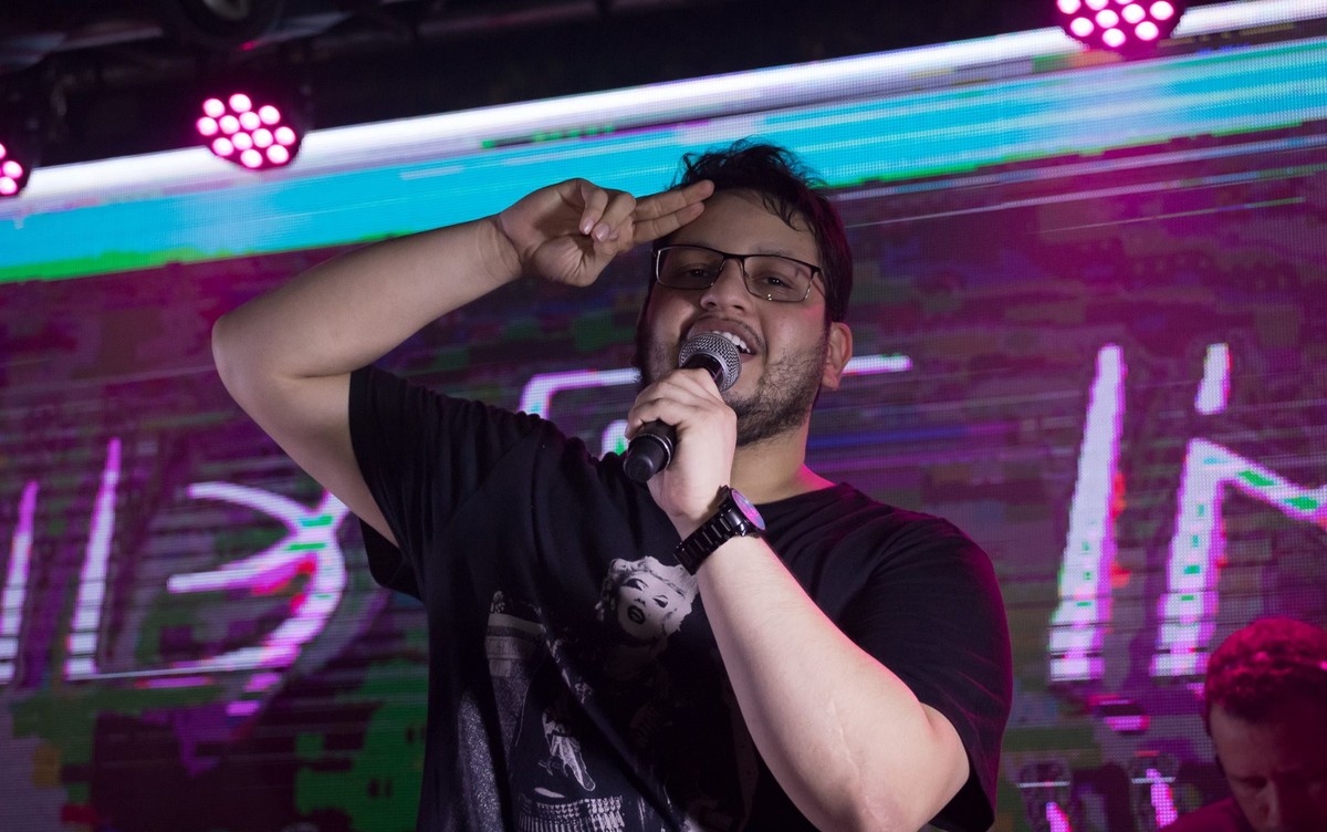 Maurílio volta a ter funcionamento dos rins durante internação, diz ...