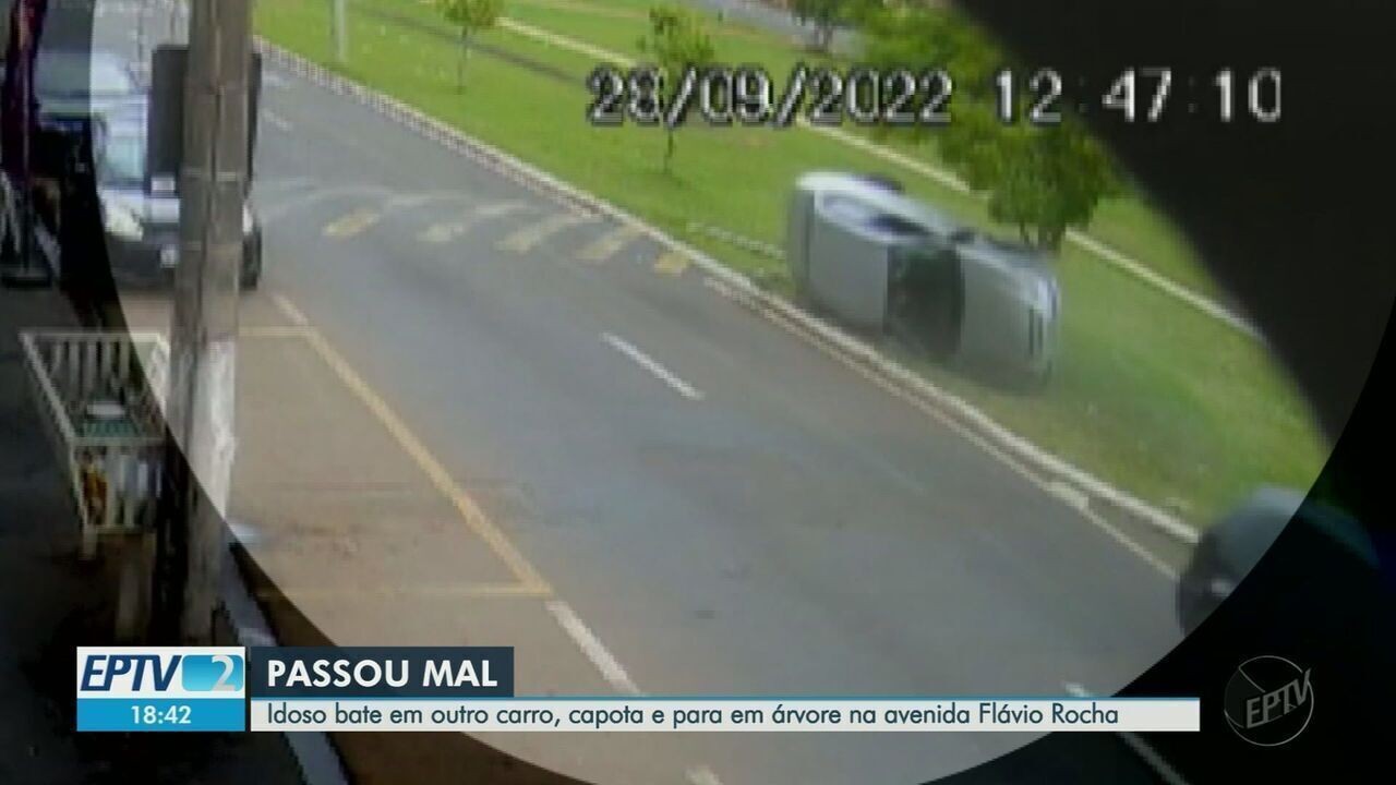 Carro de idoso vai parar em canteiro de avenida após bater em outro veículo e capotar em Franca ...