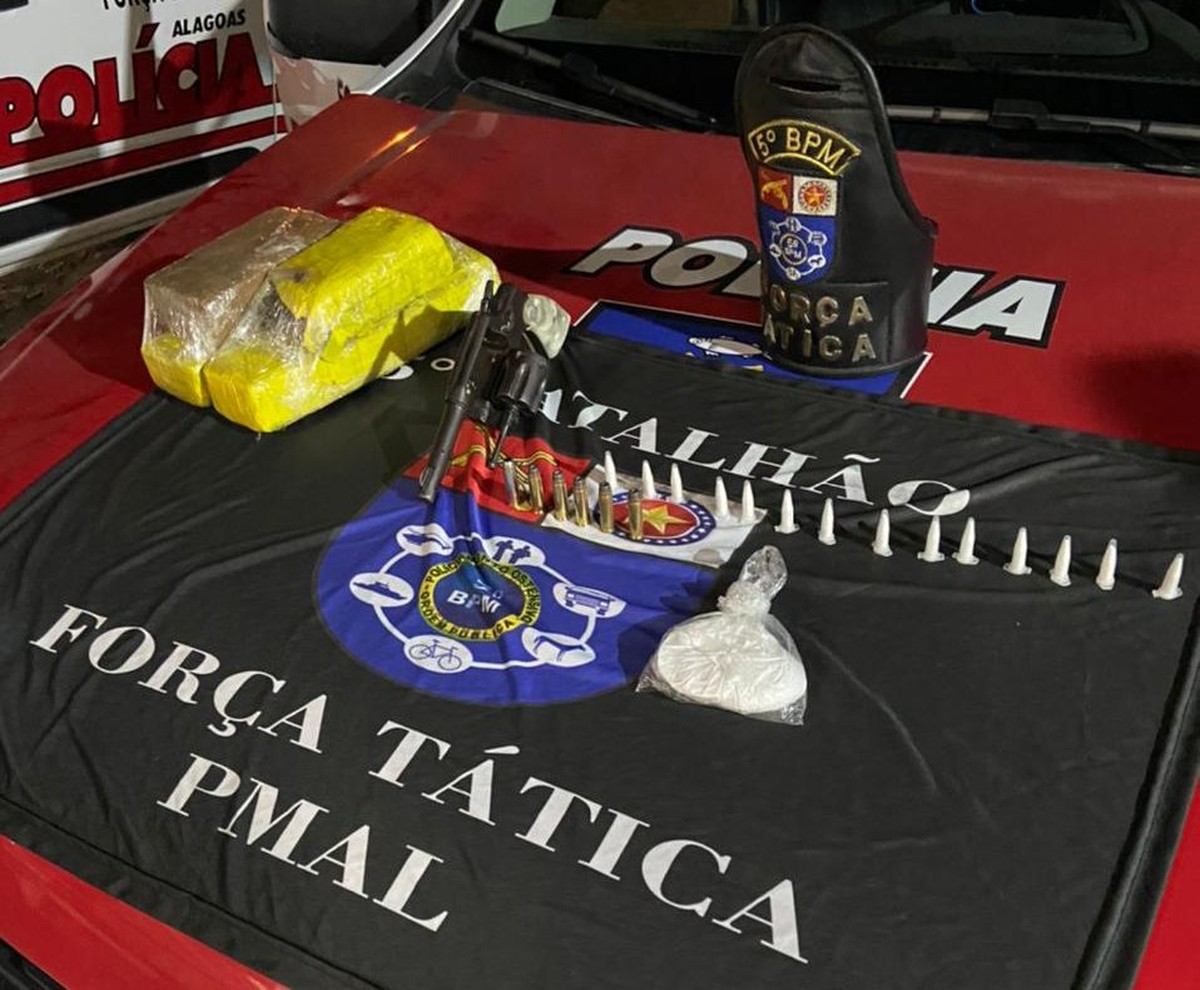 Polícia Prende Suspeito De Tráfico E Apreende Quase 2 Kg De Maconha No