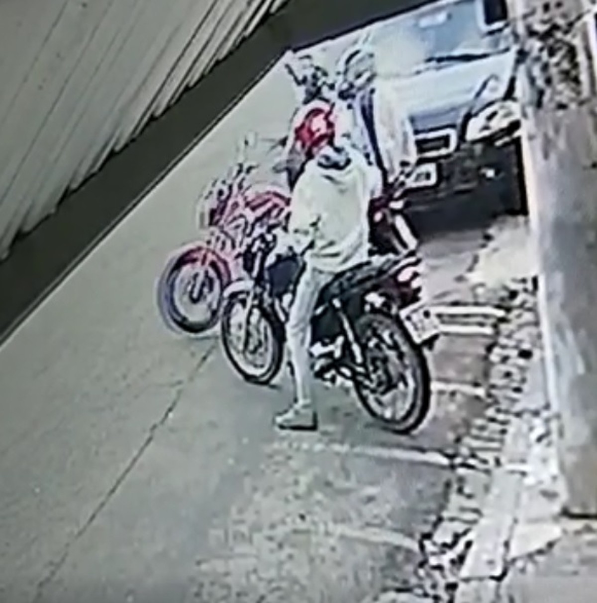 Mototaxista é Morto Com Tiro No Centro De Bragança Paulista Sp Vale