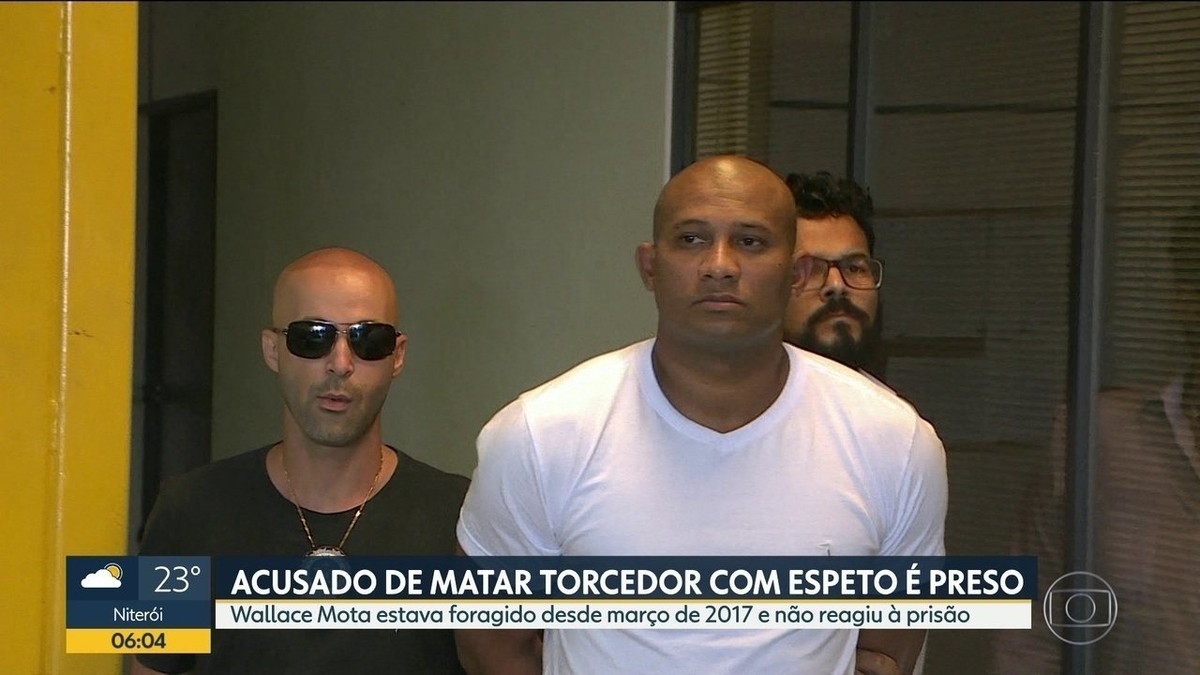 Polícia Do Rio Prende Torcedor Do Flamengo Suspeito De Participar Da