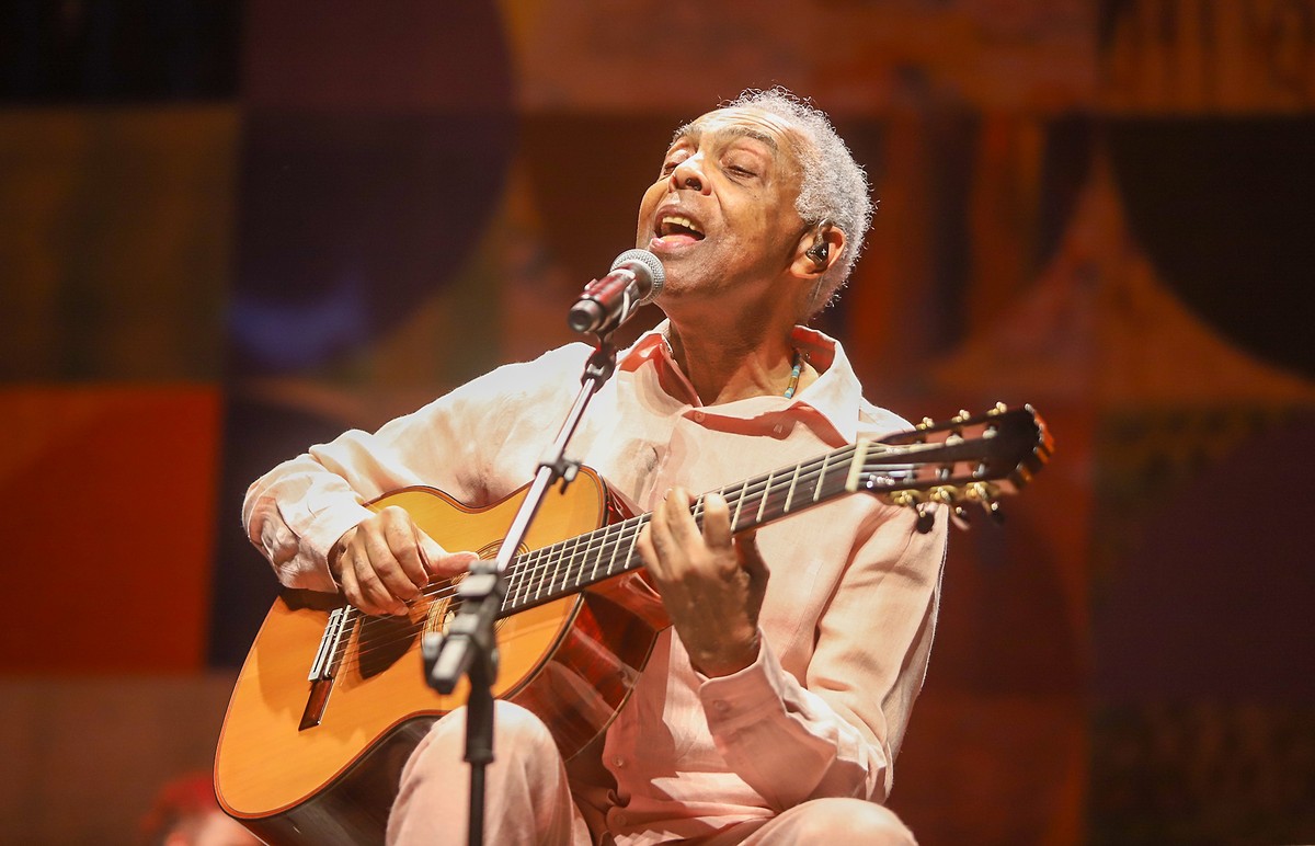 Gilberto Gil comemora aniversário de 78 anos com live nesta sexta ...