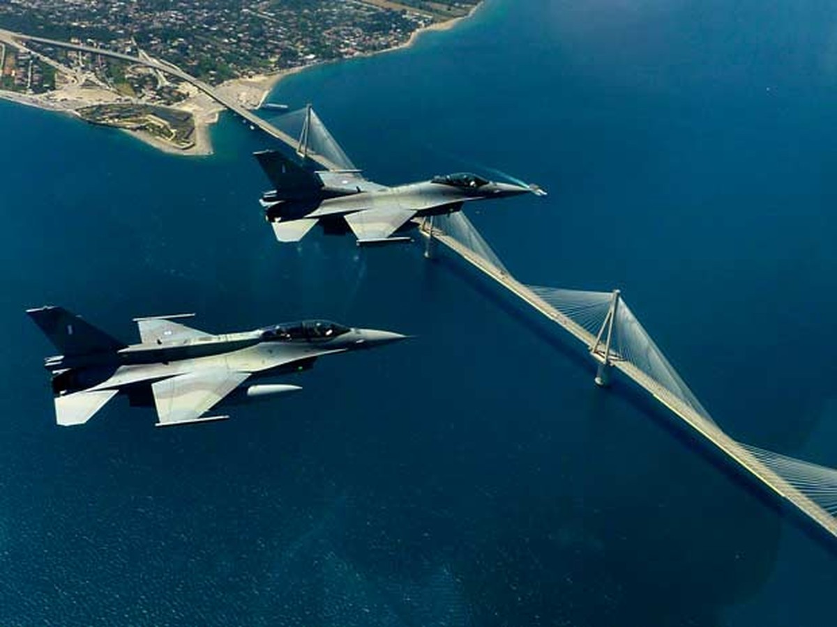 Caça F-16 da Força Aérea americana cai perto de Las Vegas | Mundo | G1