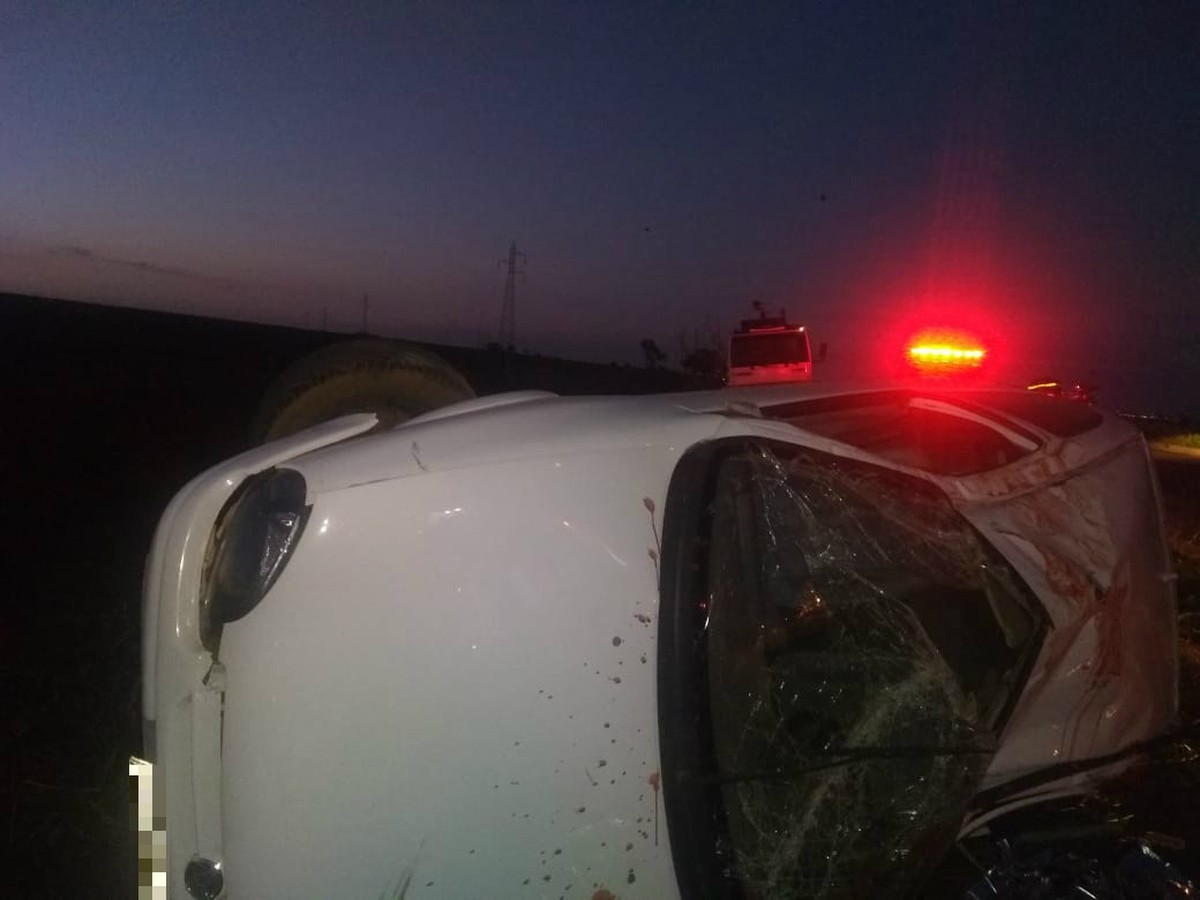 Casal morre em capotamento de carro em rodovia de Uberaba | Triângulo Mineiro | G1