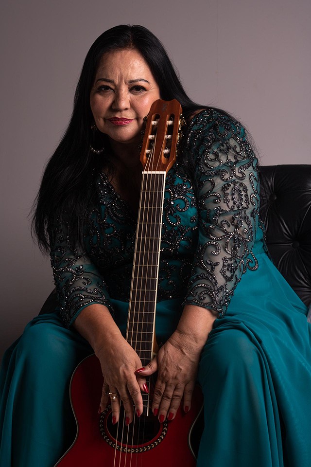 Lembranças afetivas de Perla, cantora paraguaia que faz show em São ...