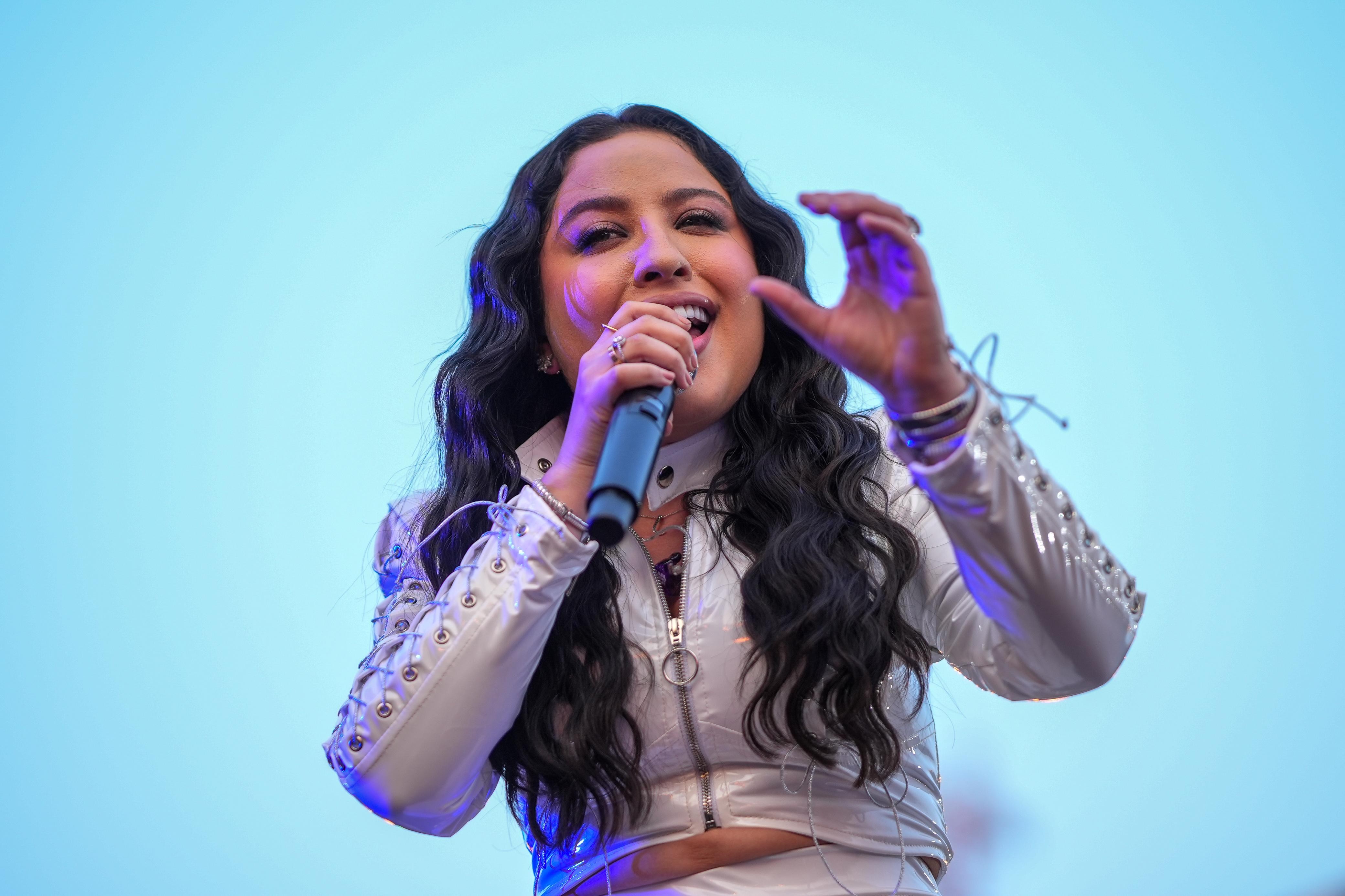 Mari Fernandez estreia no Rodeio de Jaguariúna e faz farra da 'Mari sem ...