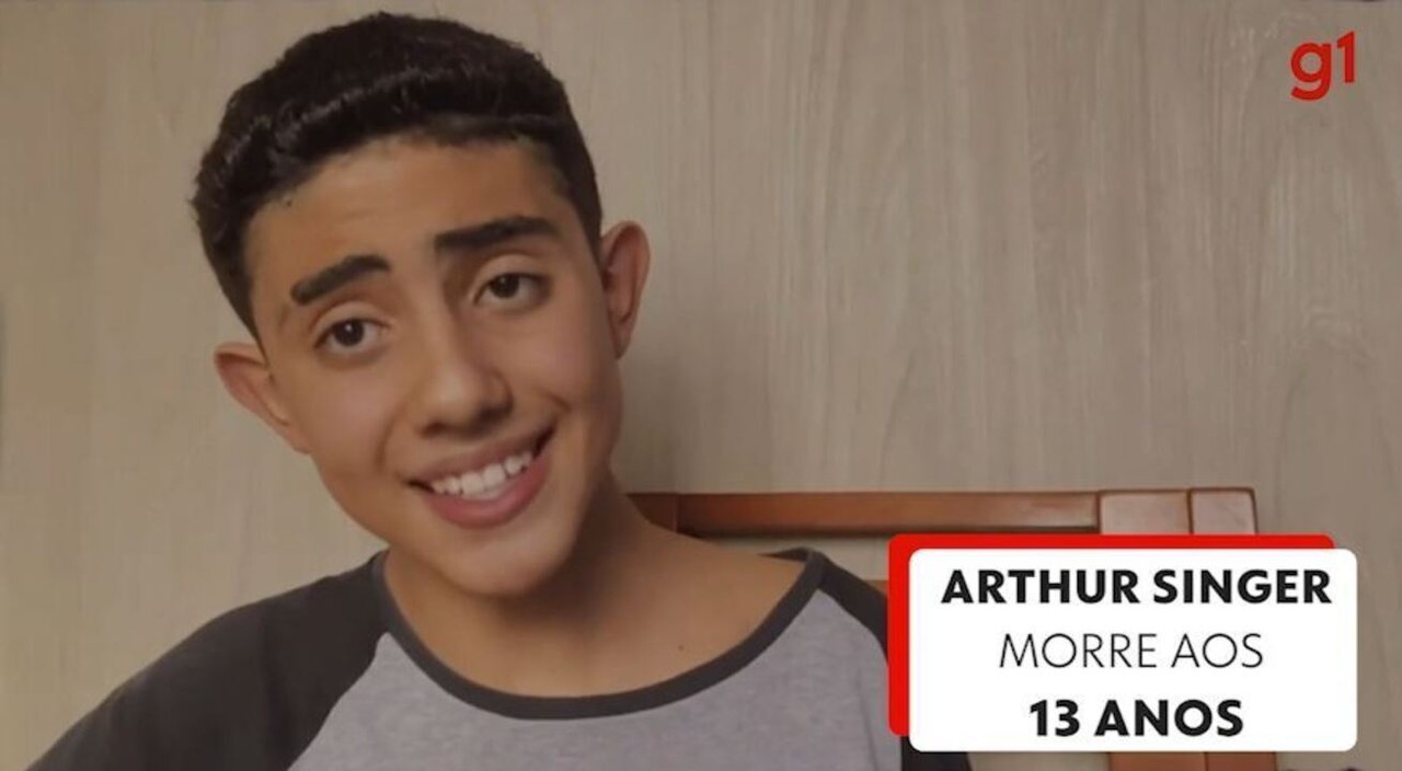 Ator e cantor Arthur Singer morreu aos 13 anos por AVC, diz mãe
