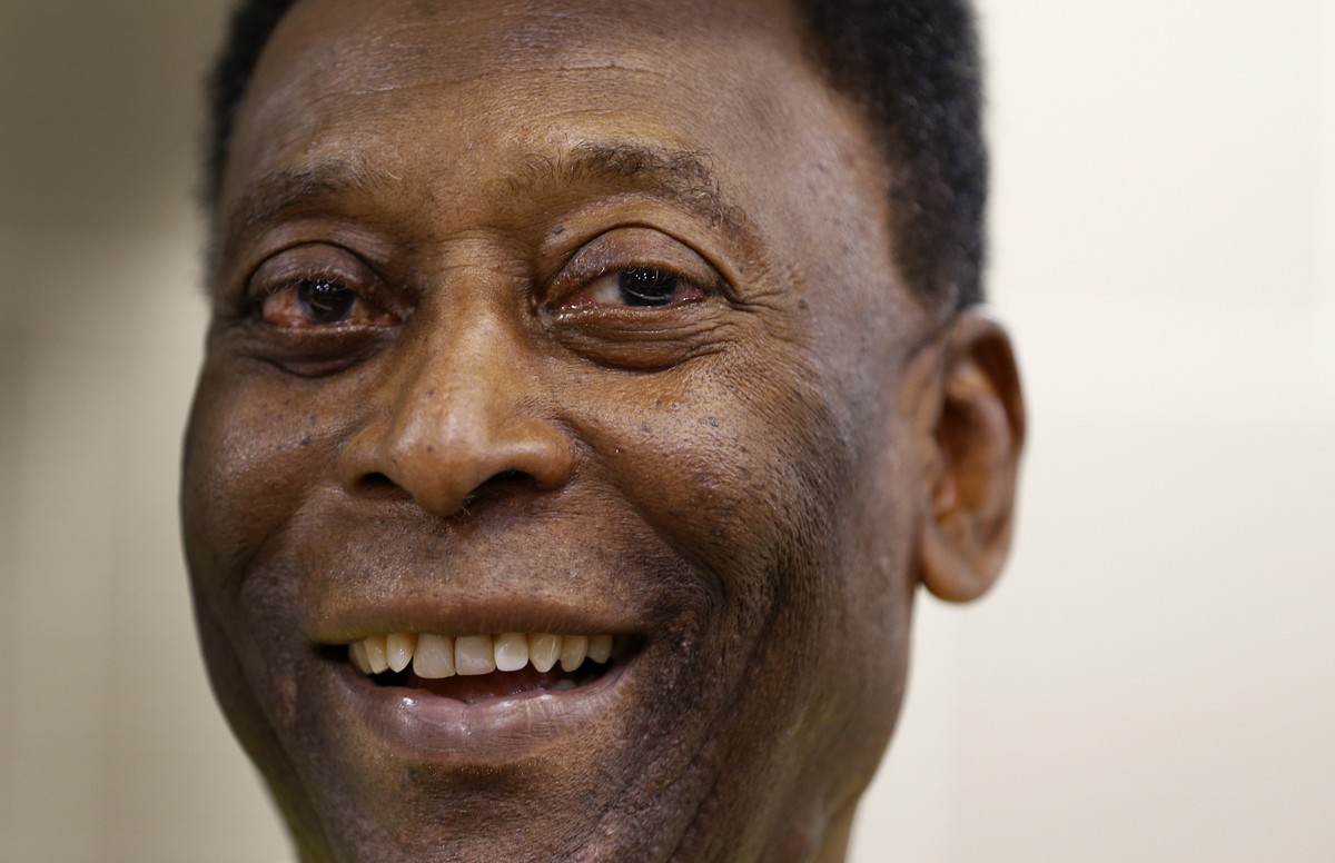 Pelé tem melhora progressiva da infecção respiratória, diz boletim ...
