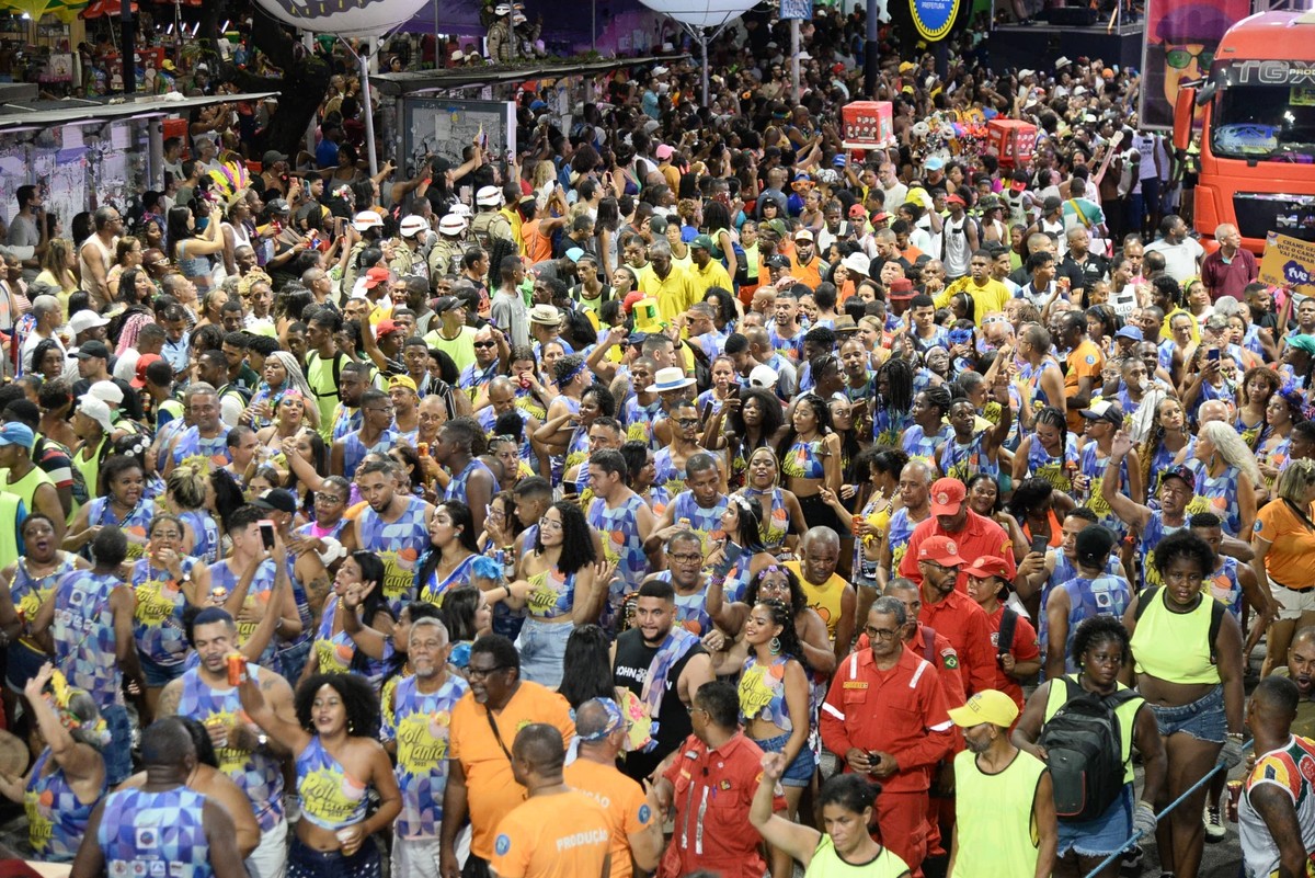 Prestador de serviços é preso suspeito de impedir trans de usar ...