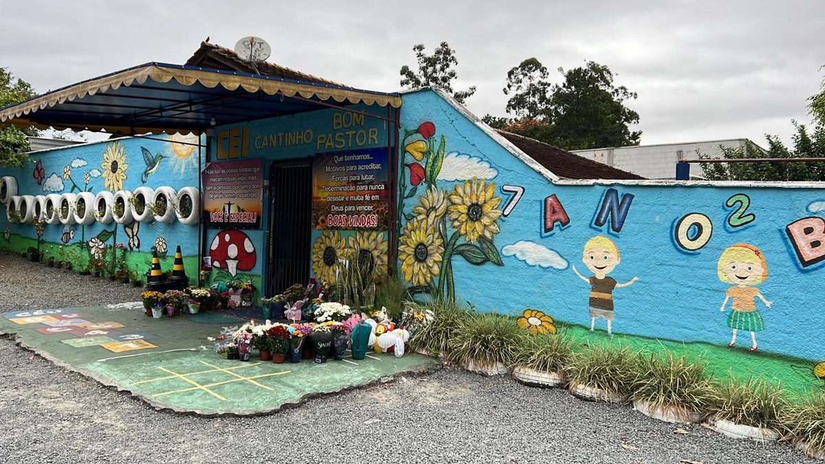 Um Dia Após Ataque A Creche Que Deixou 4 Mortos Escolas Ficam Fechadas