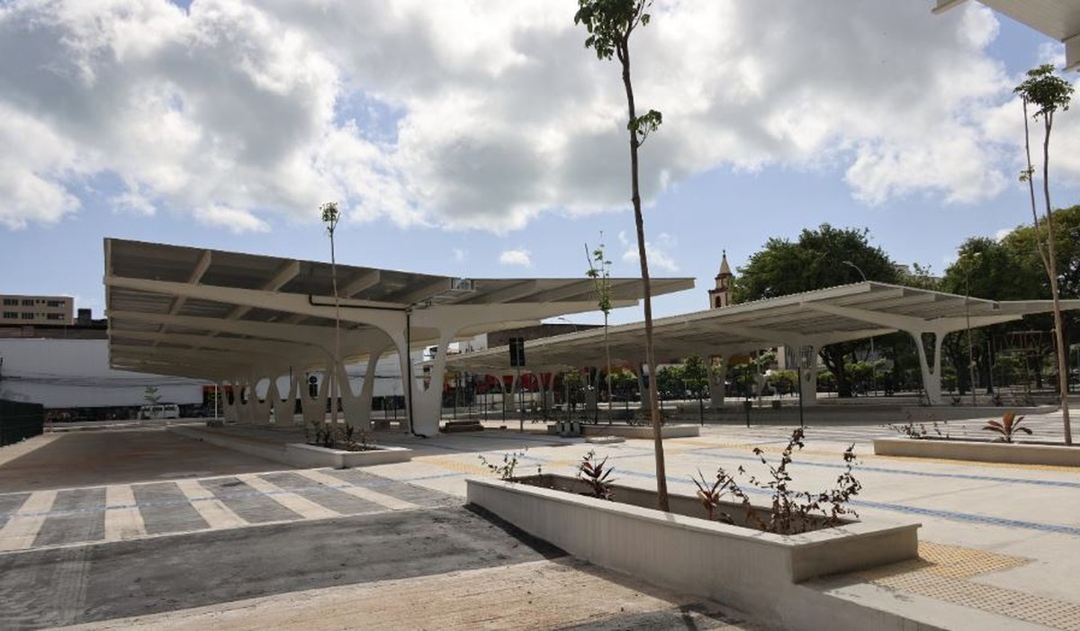 Terminal José de Alencar, em Fortaleza, recebe 6 novas linhas de ônibus ...
