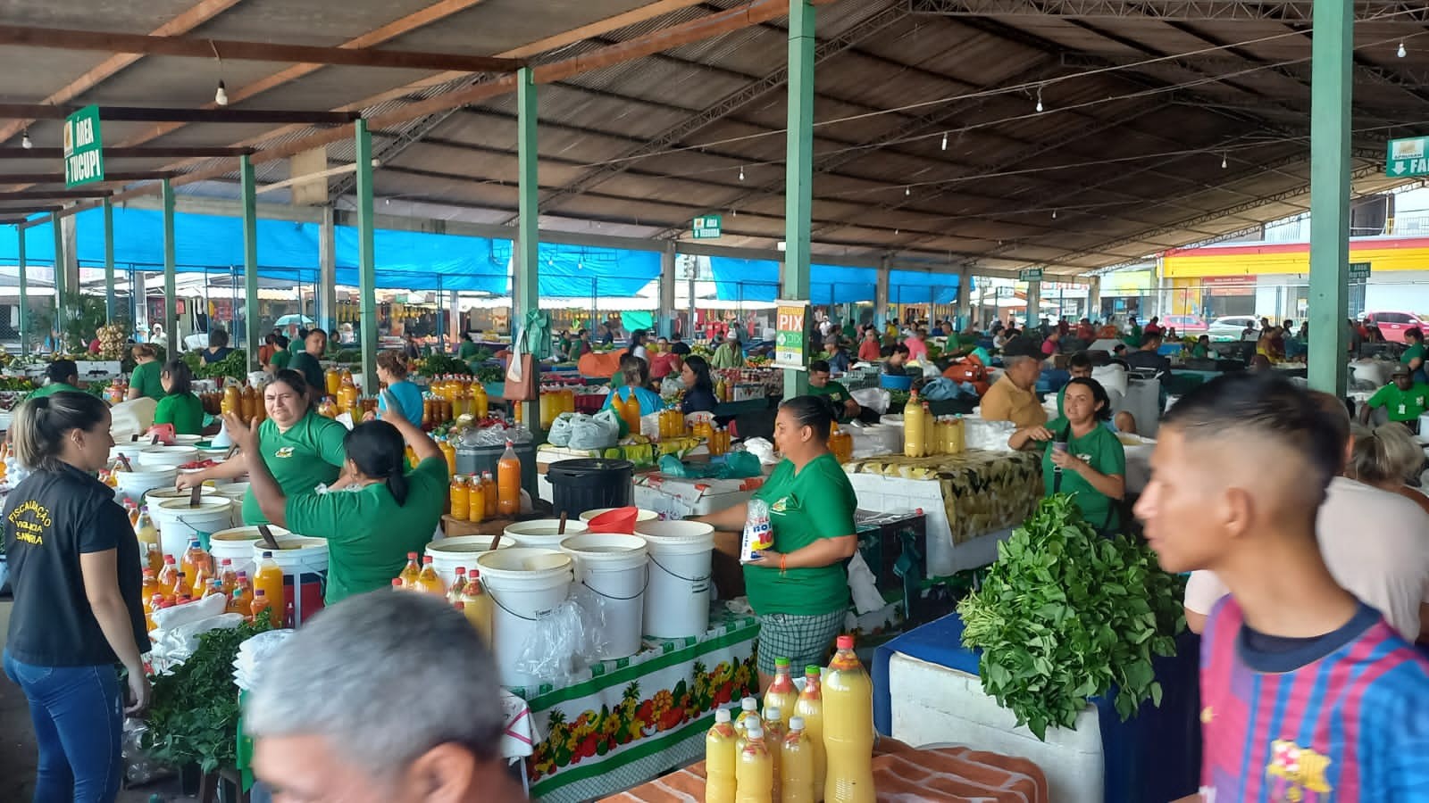 Comércio de Santarém vai atender em horário especial no Natal; confira | G1