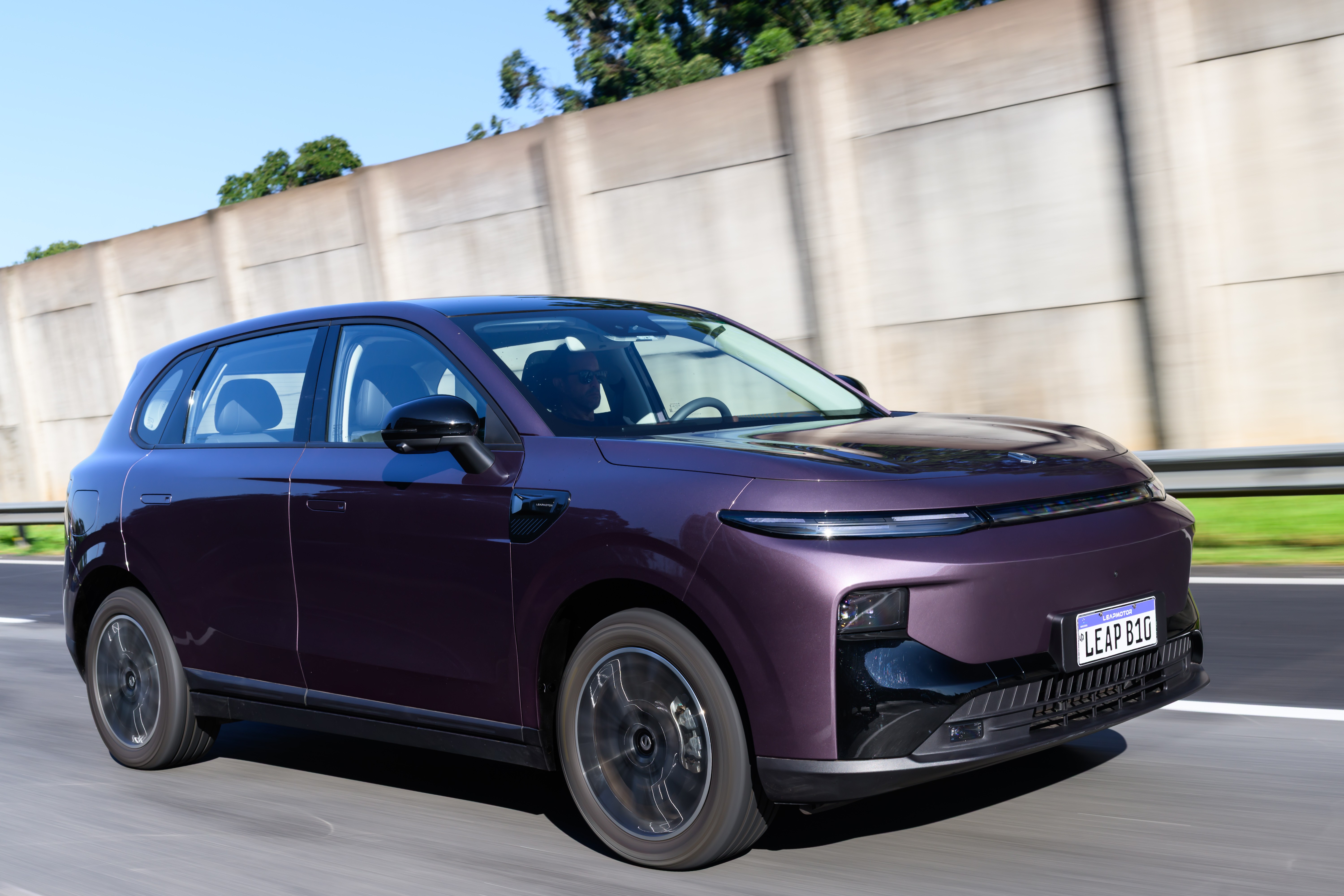 Leapmotor B10 se inspira em Tesla para enfrentar rivais no mercado de ...