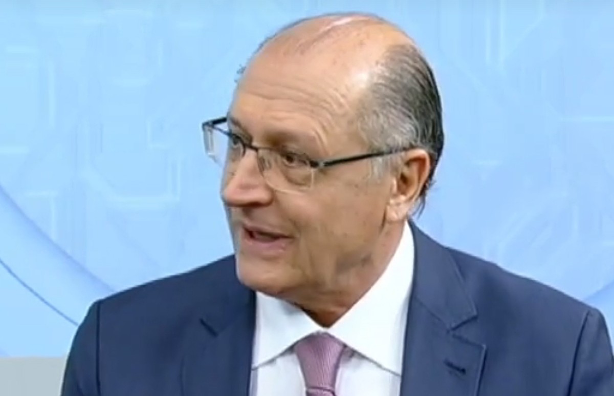 Alckmin diz que se eleito reduzirá número de ministérios de 29 para ...