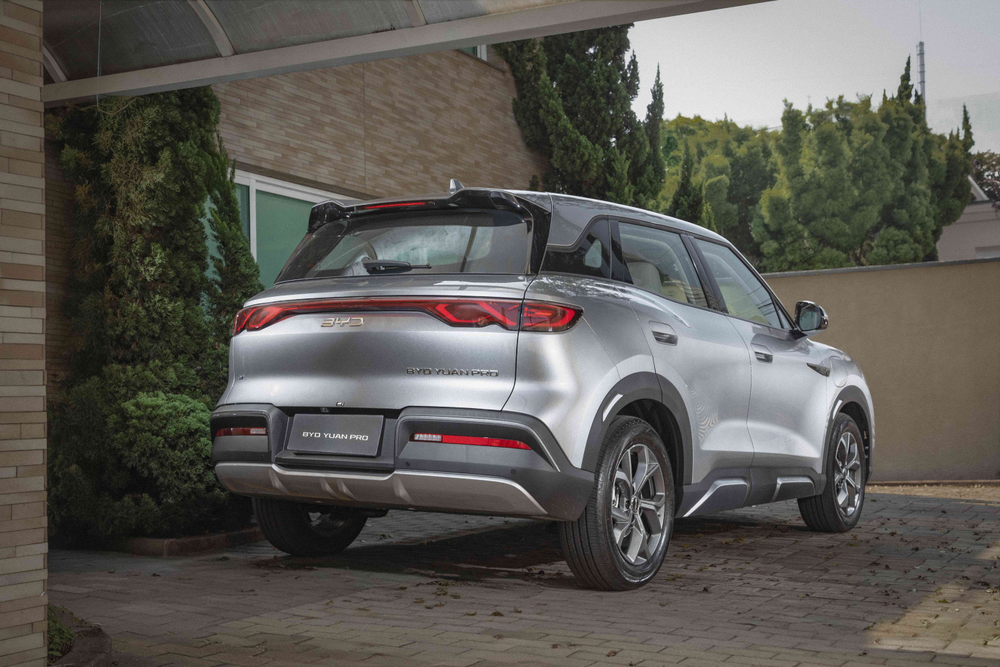 BYD Yuan Pro chega ao Brasil por R$ 182.800; vale investir no SUV ...