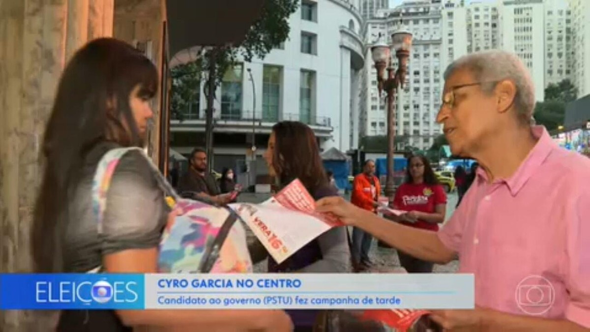 Cyro Garcia promete desmilitarizar a PM durante panfletagem no Centro ...