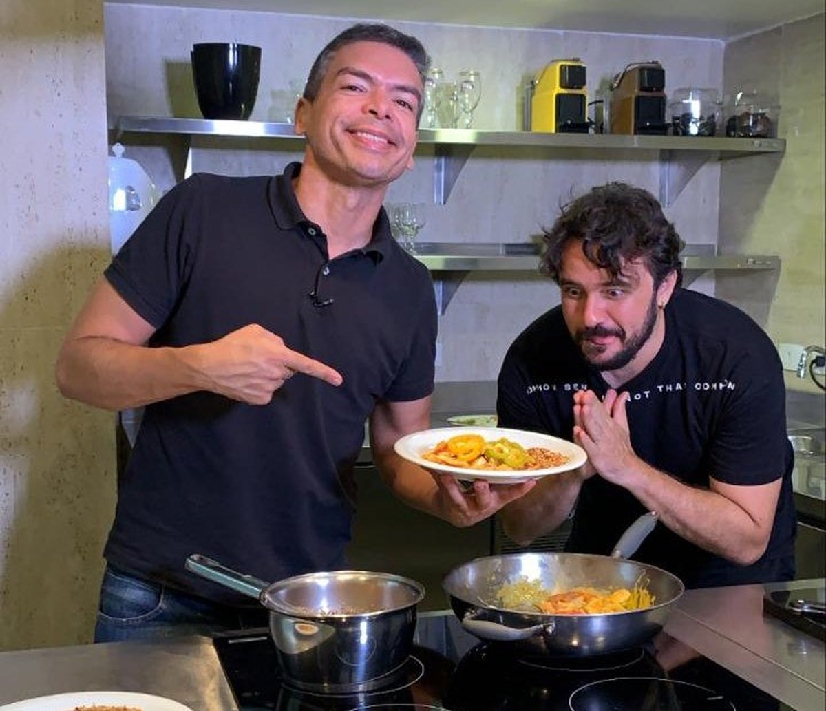 Aprenda como fazer receita de moqueca de tilápia com farofa de cream ...