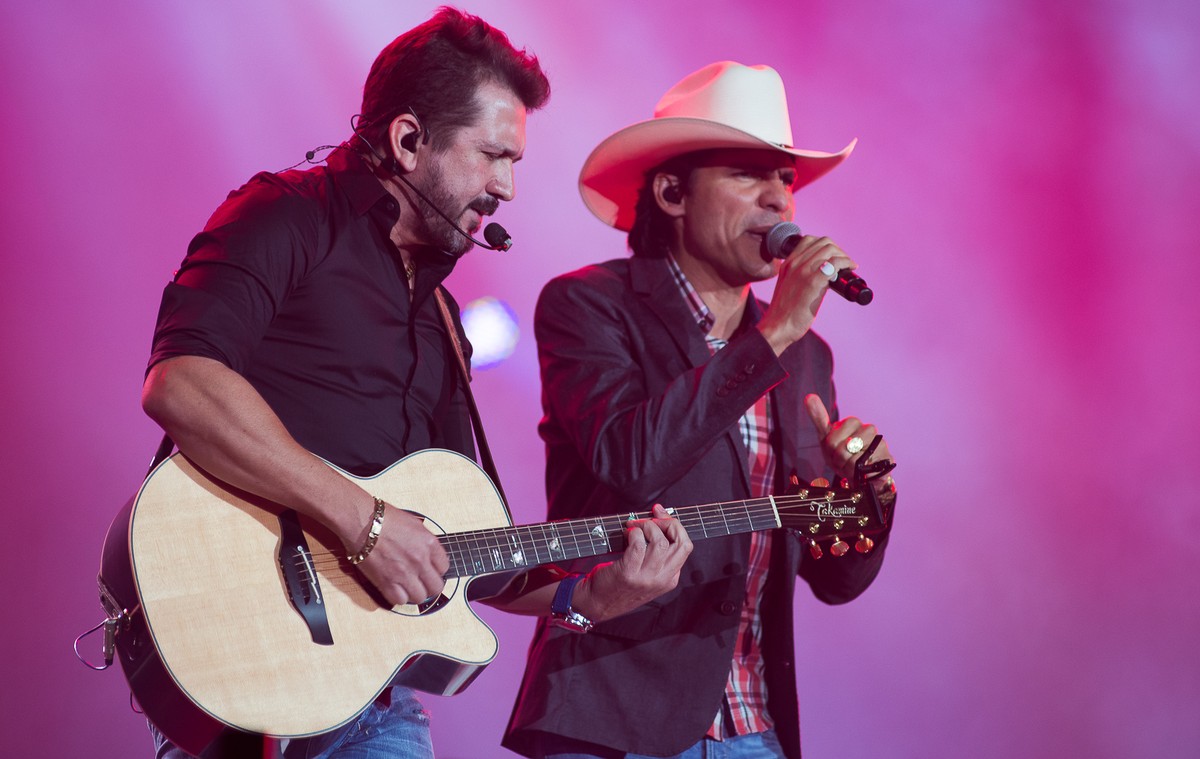 Com show gratuito, dupla Jads & Jadson abre 61ª Expo Prudente nesta ...