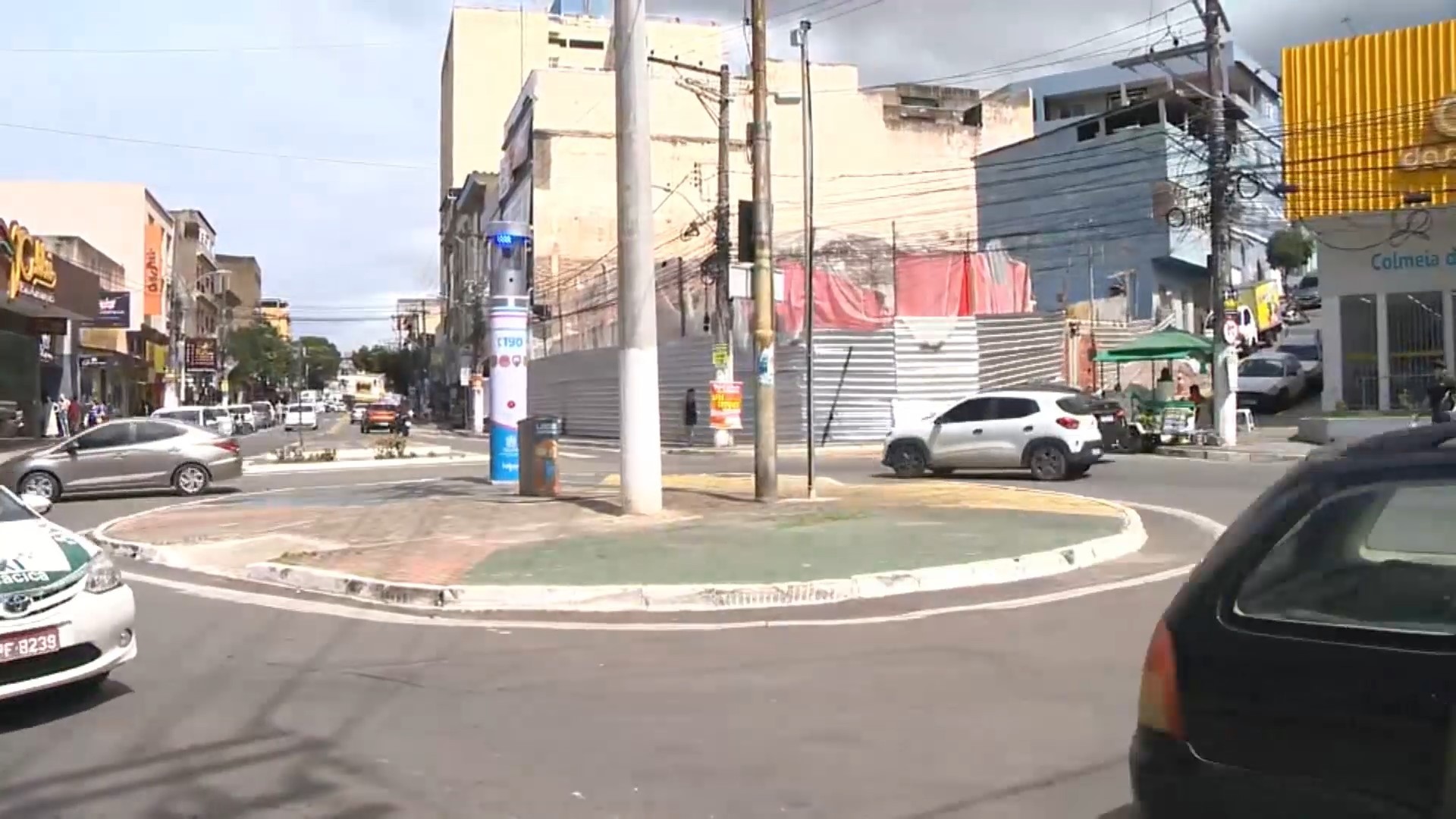 Adolescente foge de casa, é levada a motel por homem desconhecido e ...