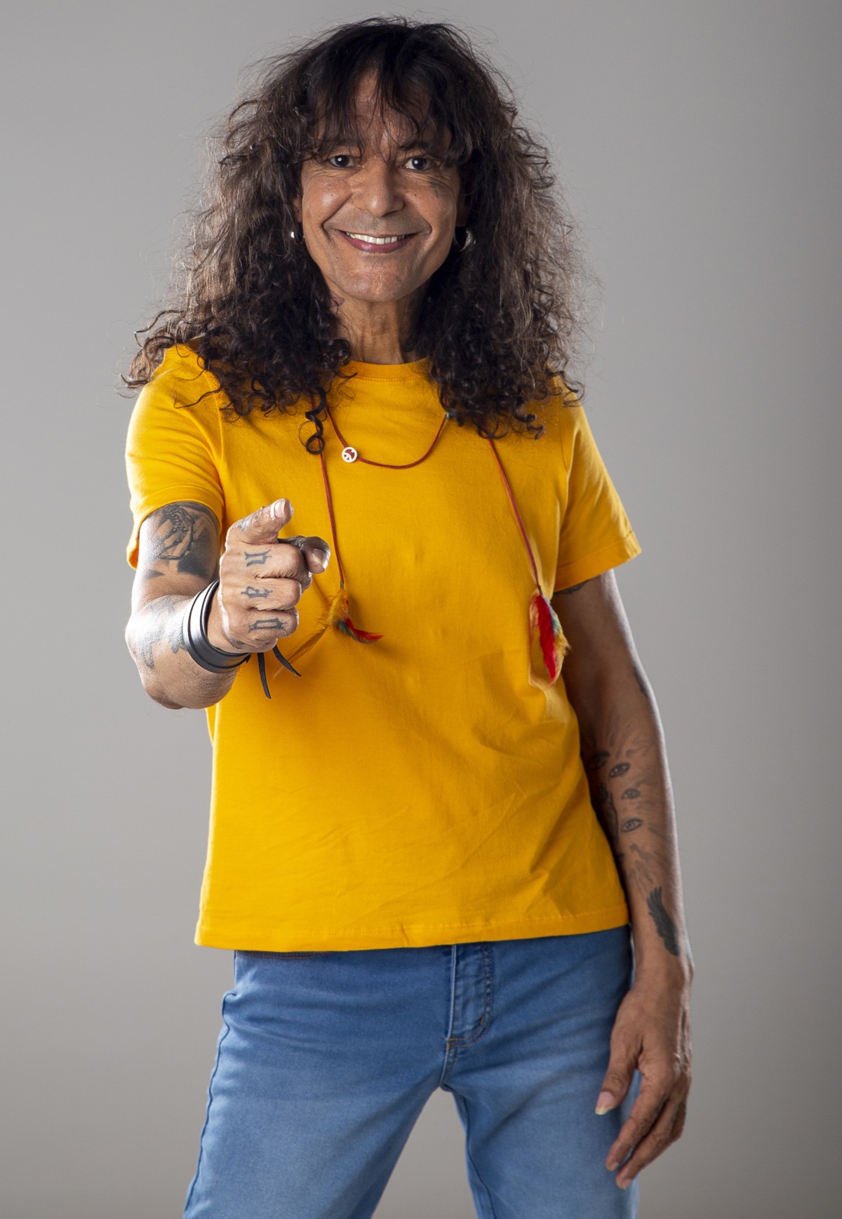 Luiz Caldas adiciona sucessos de Claudio Nucci, Gal Costa e KLB ao ...