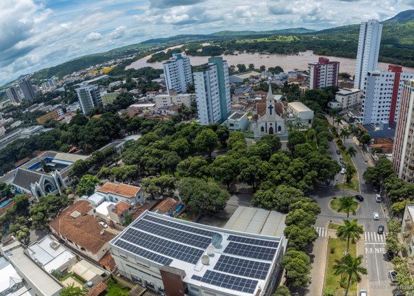 Um passeio pelos 85 anos de história de Governador Valadares | G1