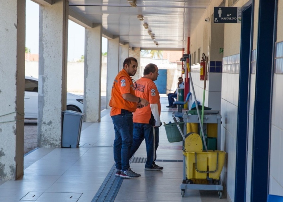 Defesa Civil detecta fissura e bloqueia bloco de faculdade em Fortaleza ...