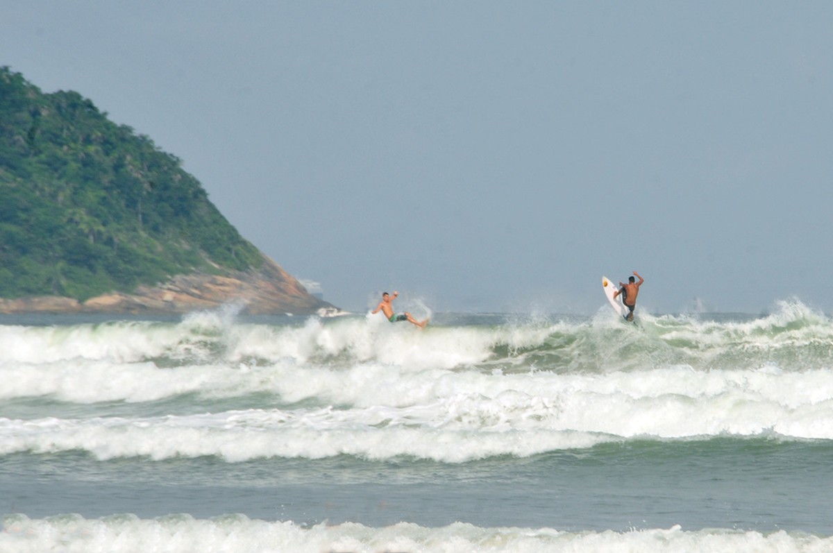 Praia Grande amplia horário para prática de esportes individuais no mar ...