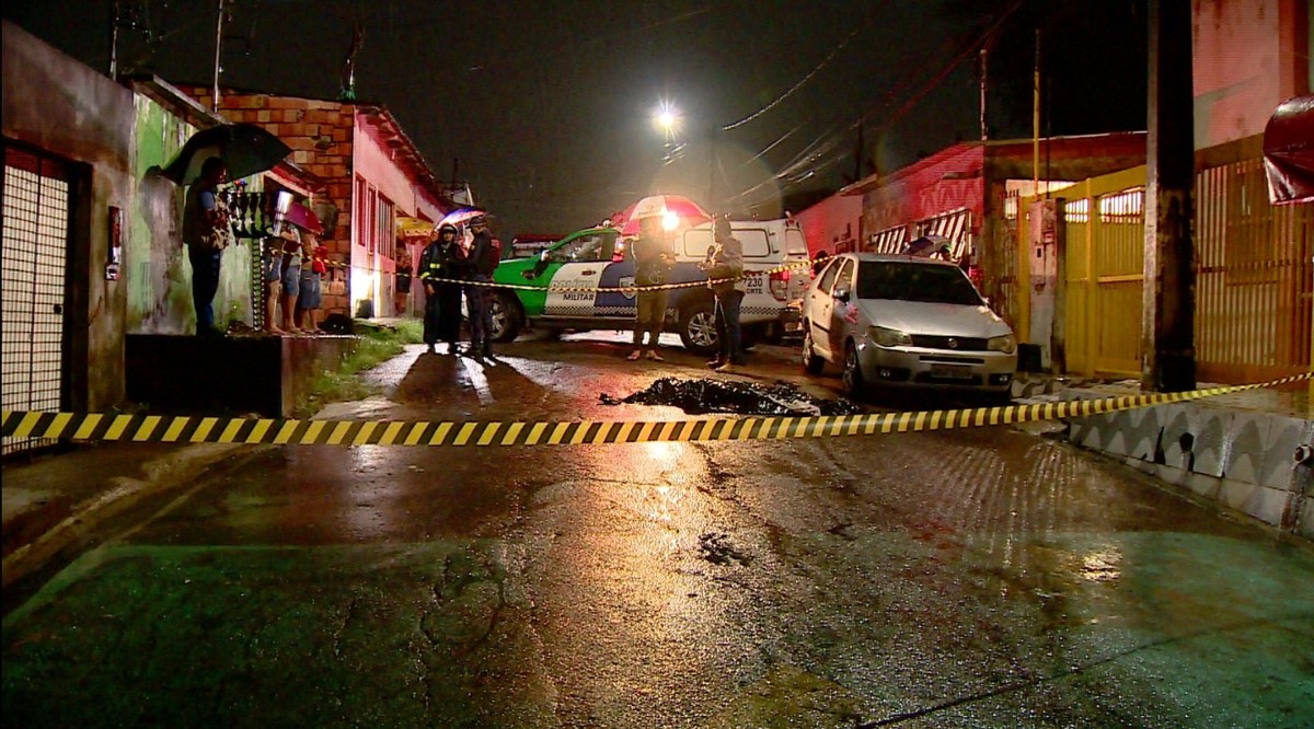 Homem é Morto A Tiros Após Descer De Carro De Aplicativo Em Manaus