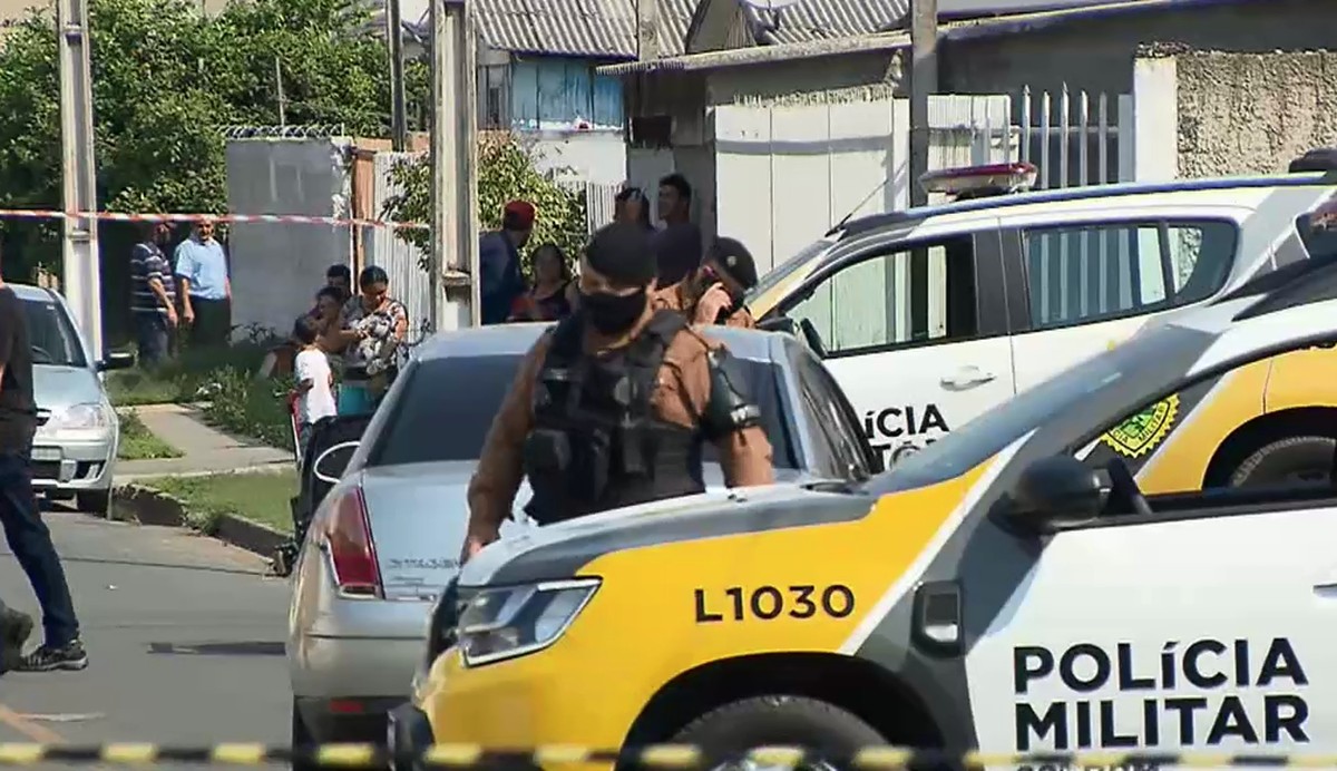 Suspeito de ter assaltado policial é morto em confronto com a PM em ...