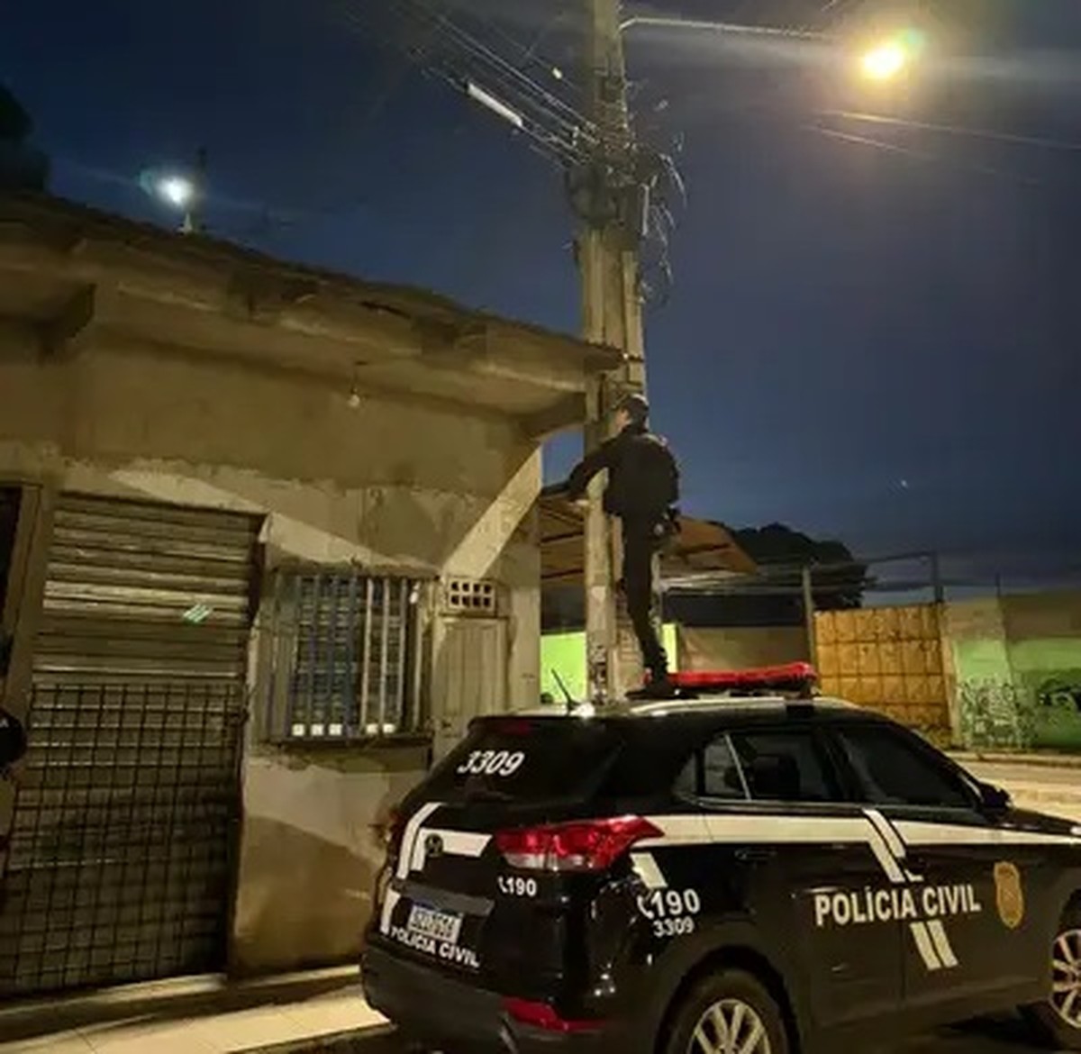 Operação prende três faccionados e apreende drogas e câmera usada para ...