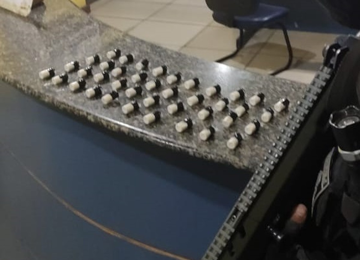 Esposa de gerente do tráfico é presa com drogas em Angra dos Reis | Sul do Rio e Costa Verde | G1