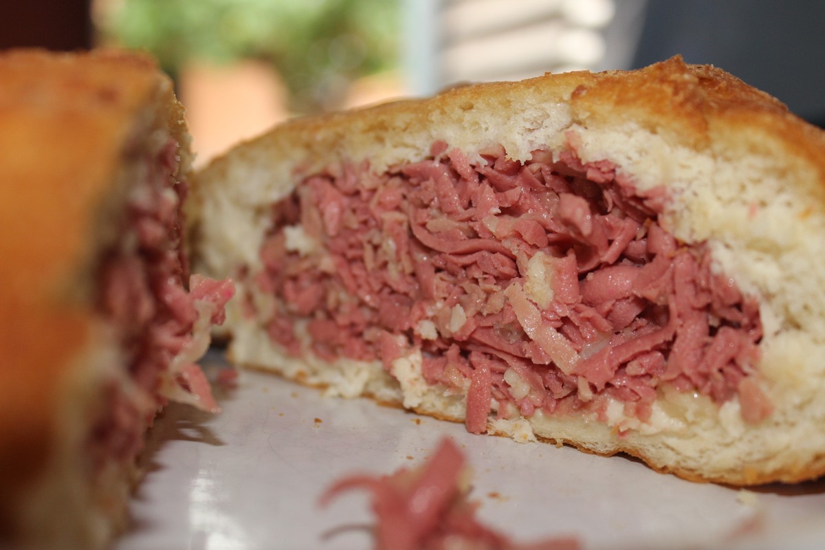 Tradicional salgado teresinense, 'bomba' é pivô de discussão no Twitter ...