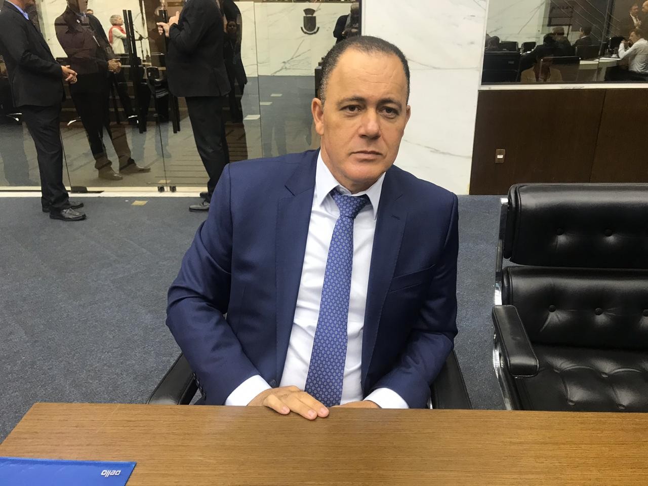 Ronaldo Batista assume como vereador no lugar de Cláudio Duarte que ...