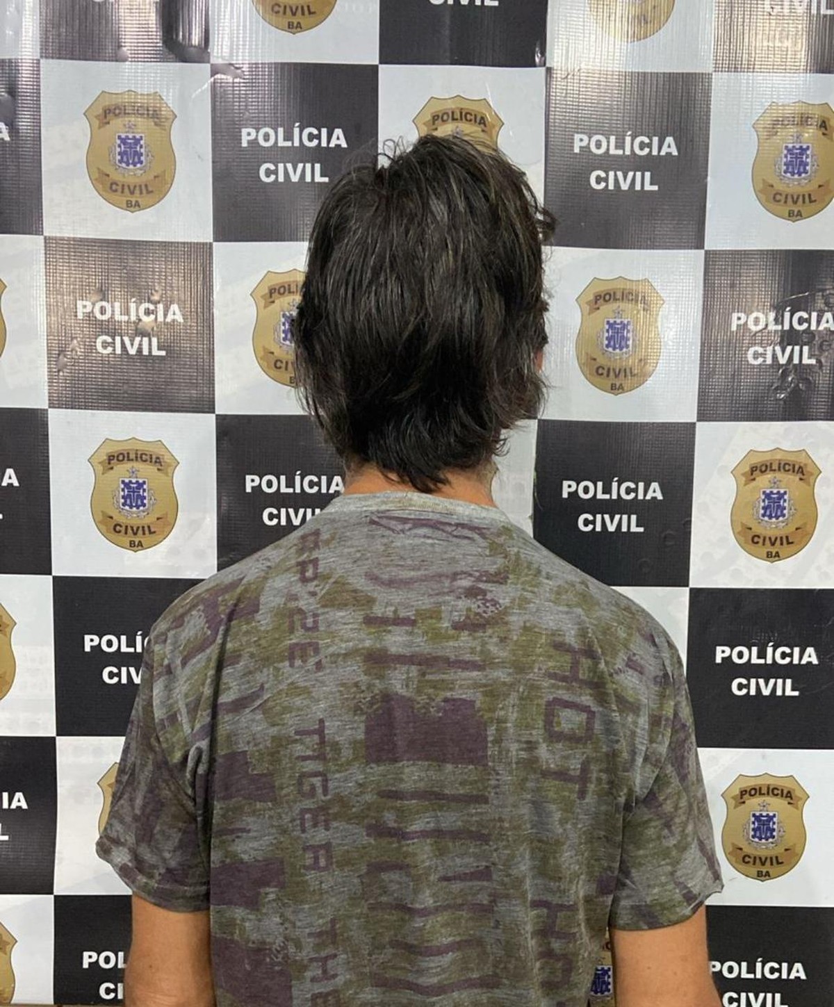 Homem é Preso No Sul Da Bahia Por Suspeita De Estuprar O Próprio Filho