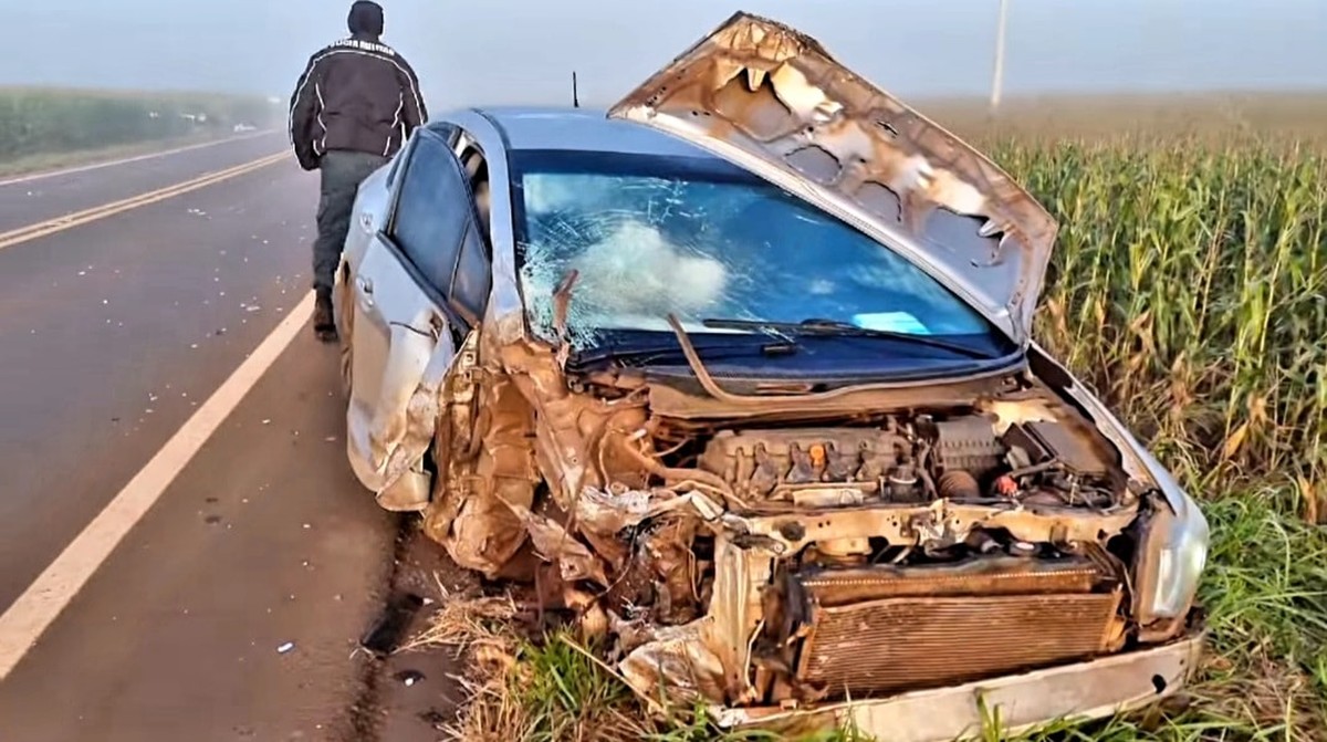Acidente entre carro e van deixa um morto e três feridos em rodovia de MS | Mato Grosso do Sul | G1