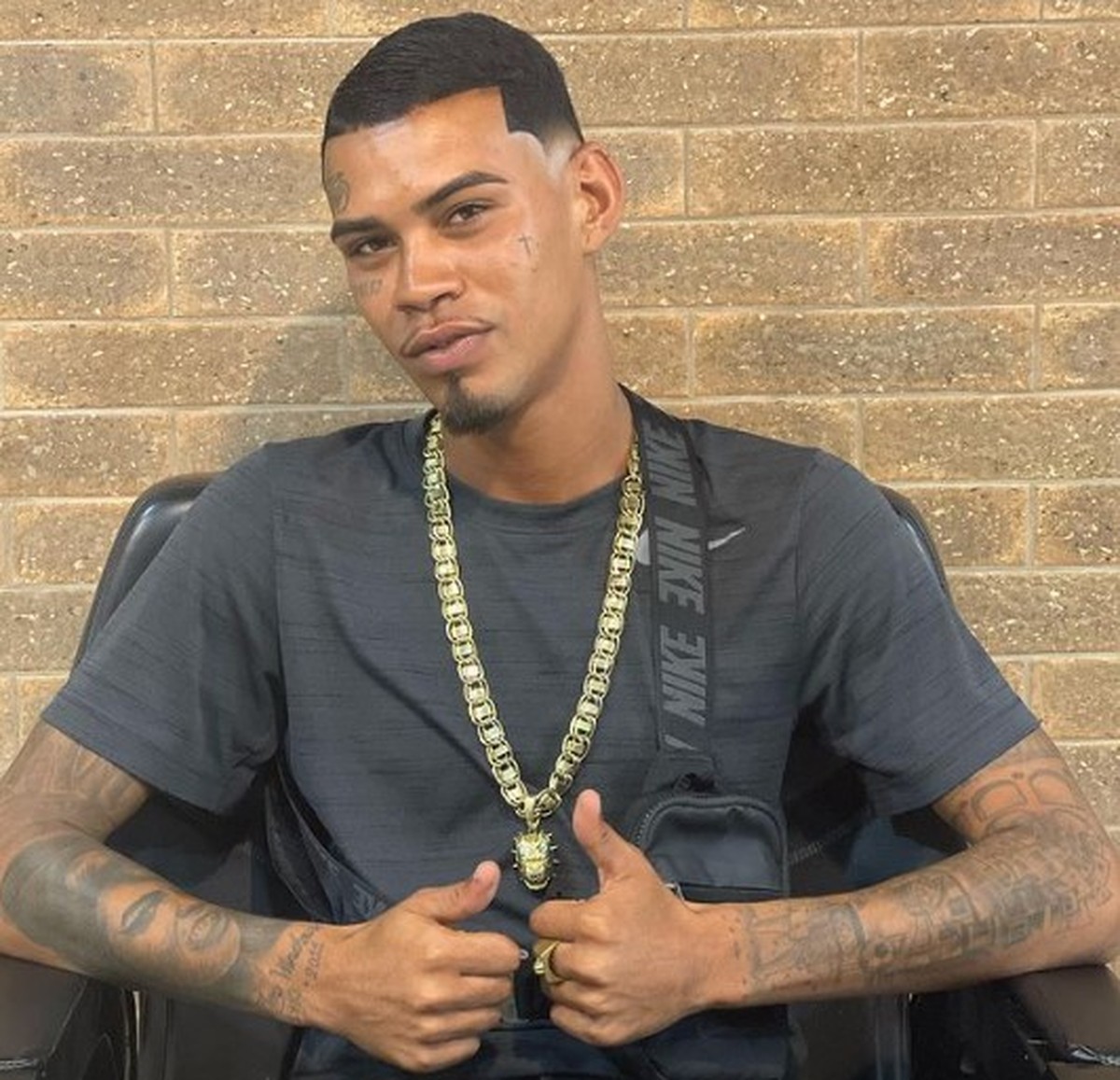 Dado como morto pela mãe, MC PH Realidades está vivo | Rio de Janeiro | G1