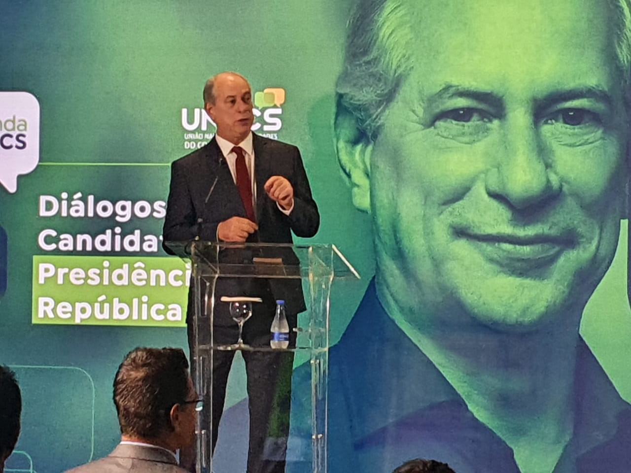 Ciro Gomes diz que se eleito vai propor novo código de trabalho 'em ...