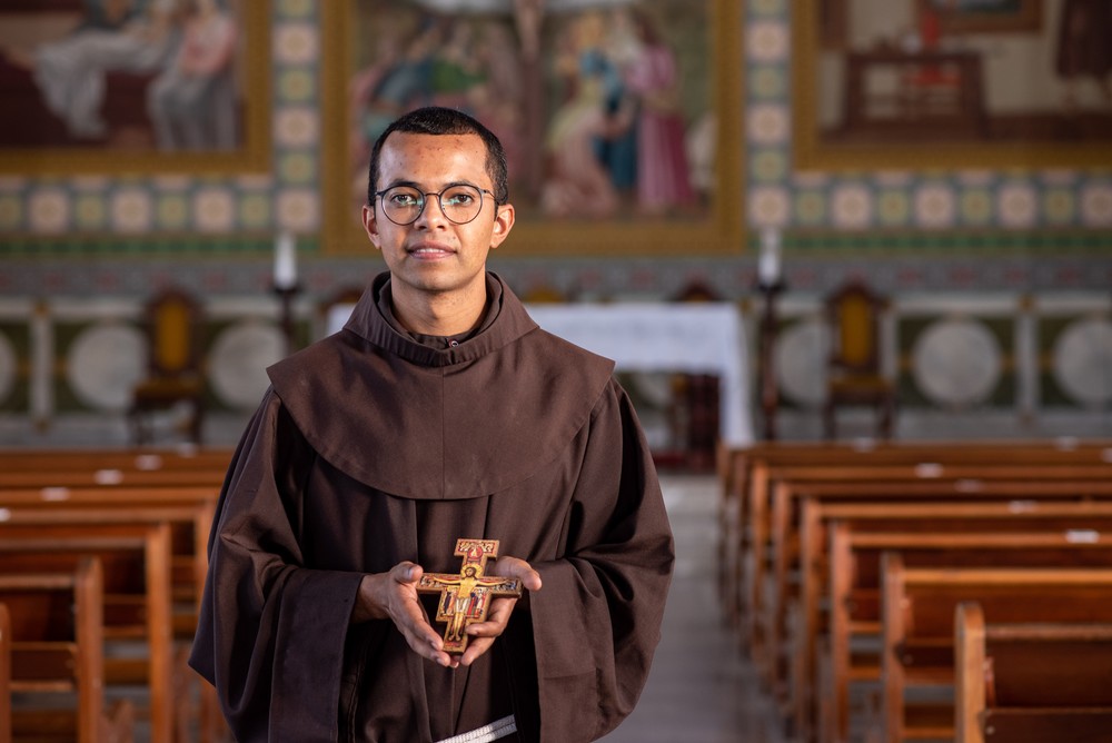 Dia de Frei Galvão: o que são as pílulas de fé do primeiro Santo ...