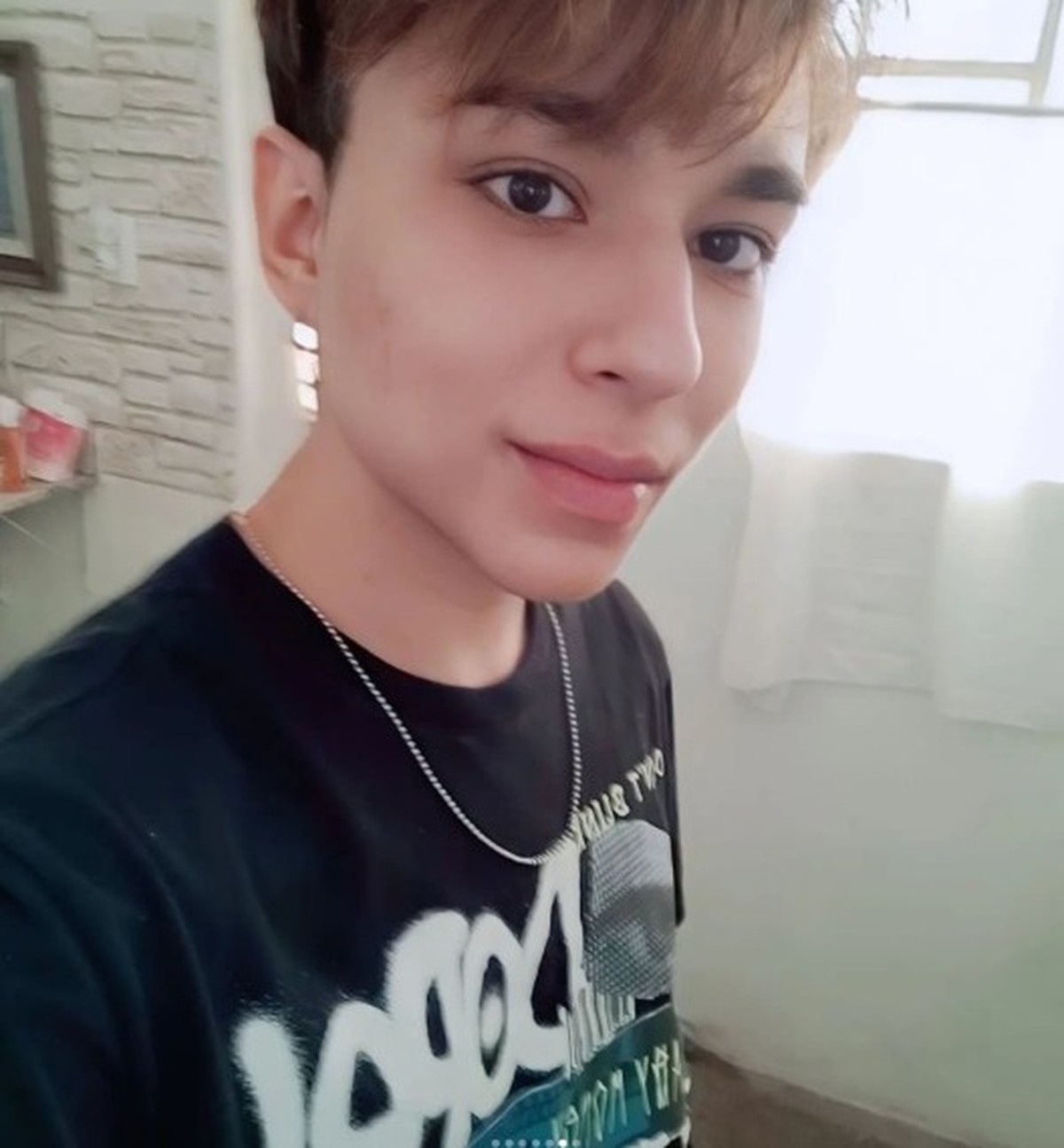 Em velório fechado, família e amigos homenageiam fã de Taylor morto em ...