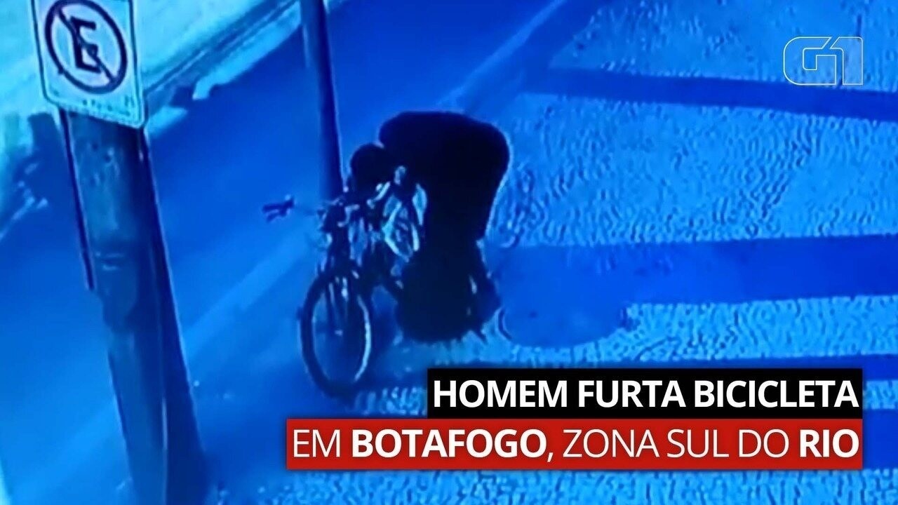 Câmera de segurança flagra homem furtando bicicleta à luz do dia em ...
