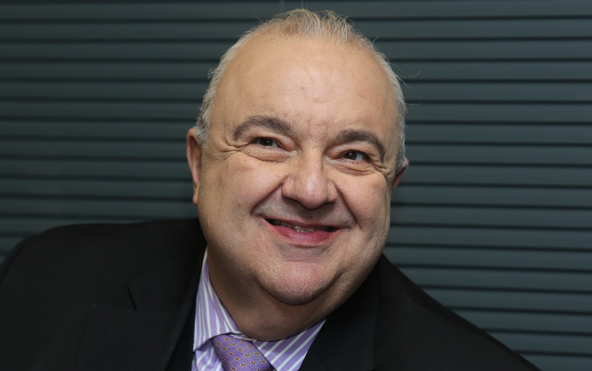 Rafael Greca passa por cirurgia de emergência, em Curitiba | Paraná | G1