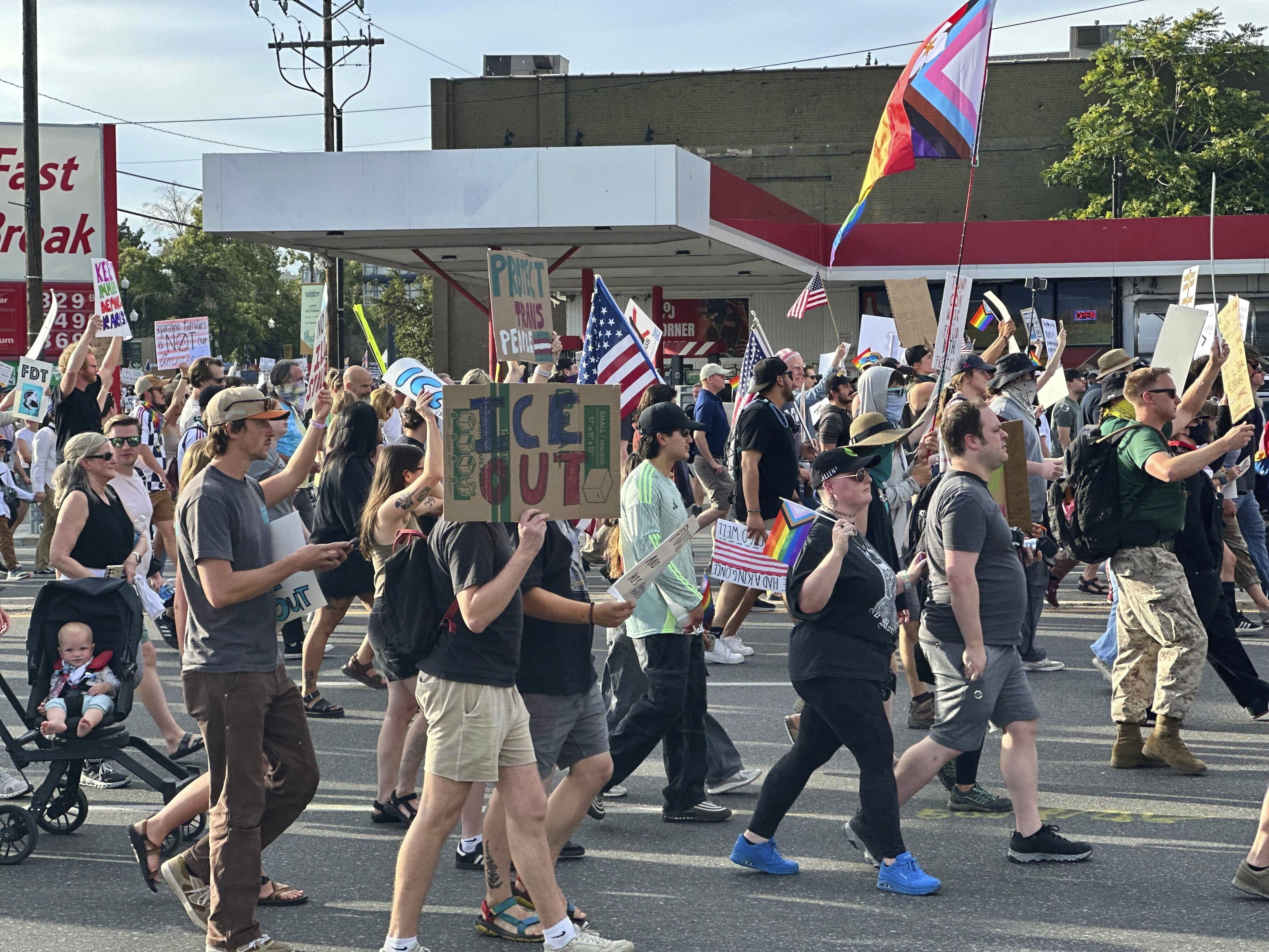 Manifestante baleado em protesto anti-Trump morre nos EUA | G1
