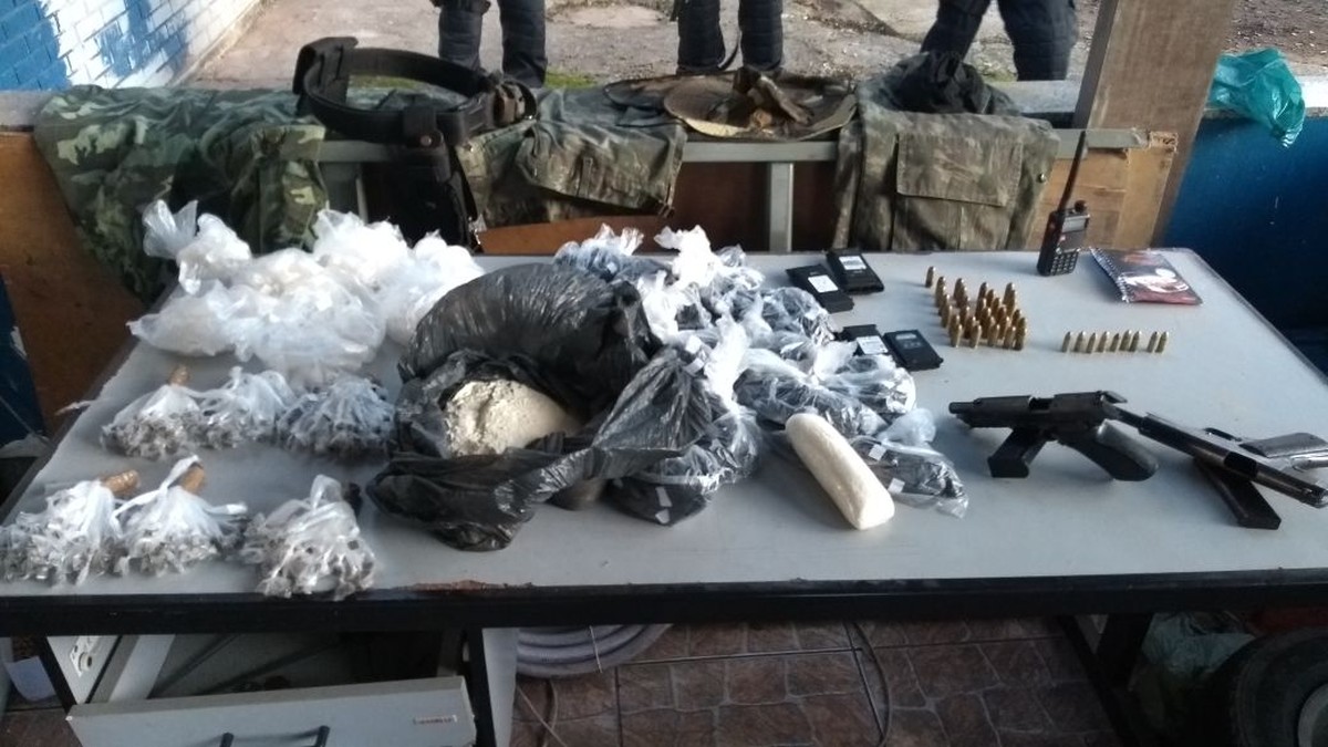 Preso suspeito de comandar o tráfico de drogas no Morro da Lambicada, em Angra | Sul do Rio e ...