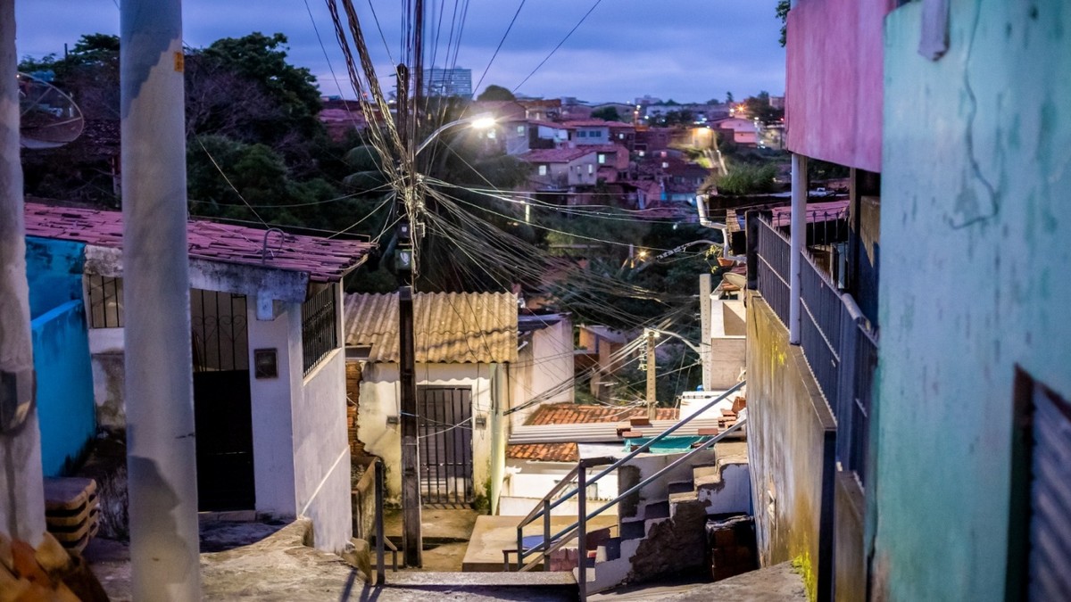 Grota no Jacintinho é a primeira com iluminação 100% em LED | Trabalha ...