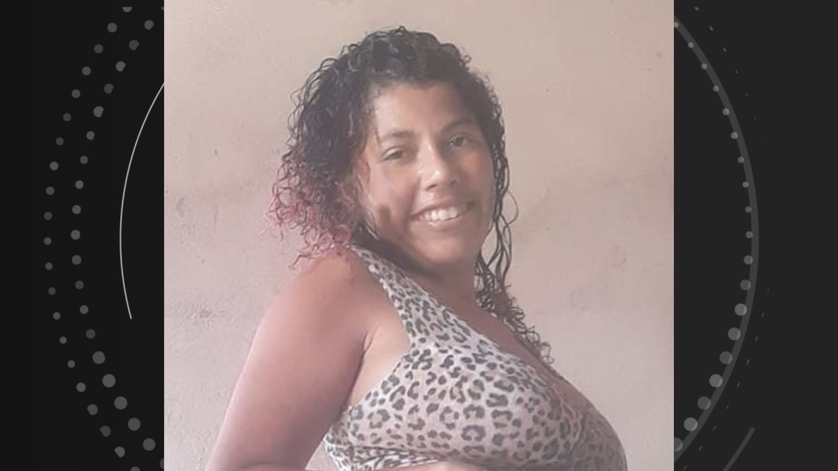 Mulher é morta a facadas pelo marido na frente da mãe e da filha do casal de 3 anos no ES ...